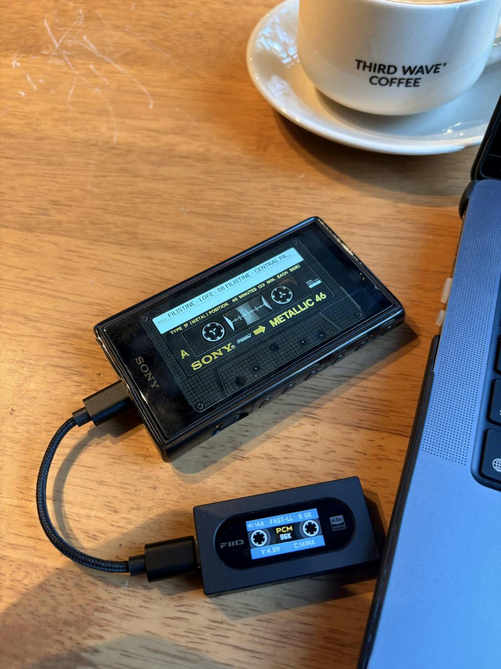 FiiO KA15 Portable DAC and Headphone Amplifier