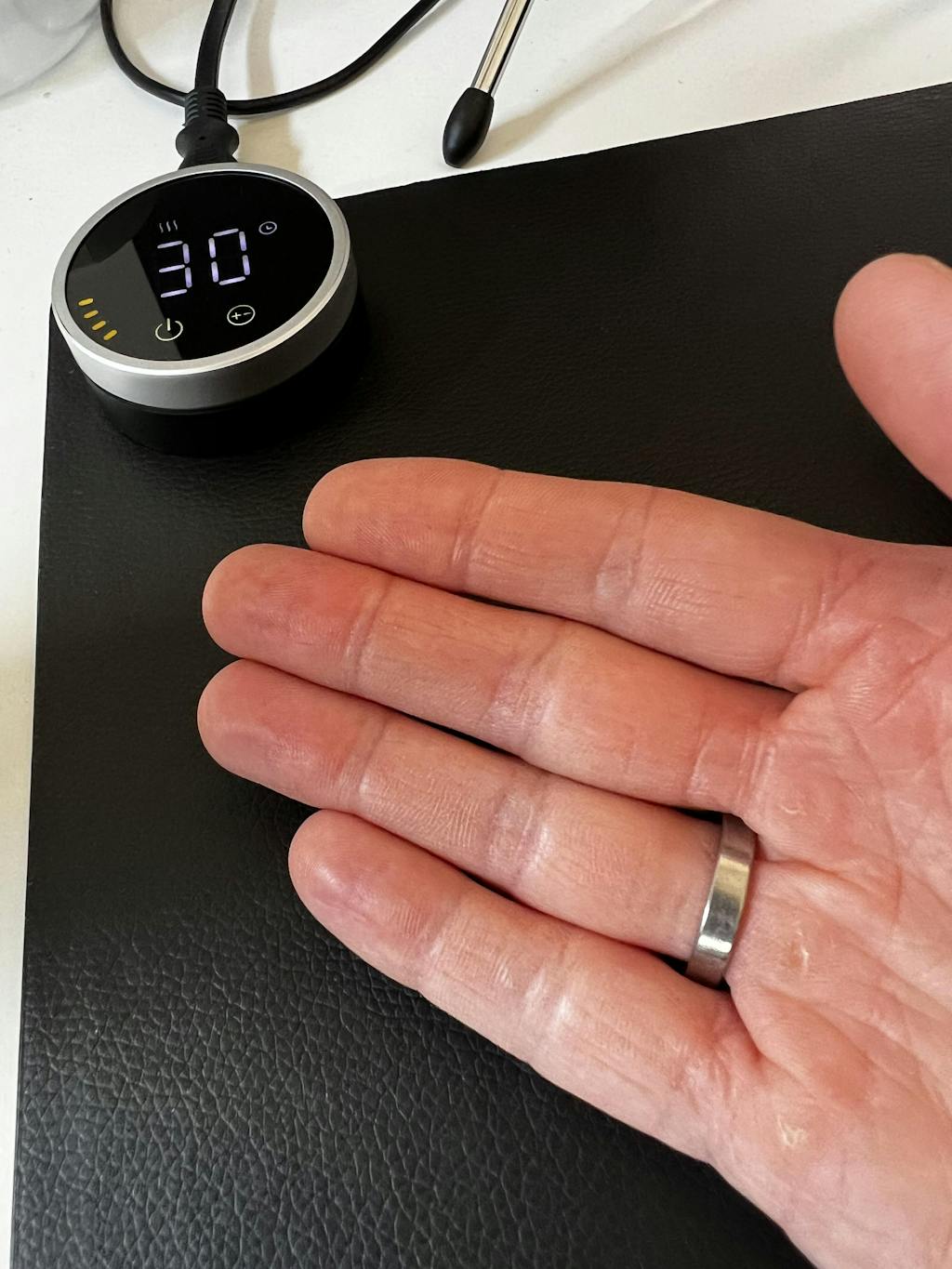 The Desk Hand Warmer - Heatka