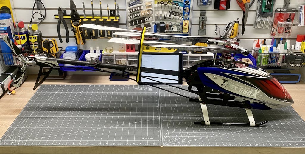 Align T-Rex 550DFC/550L/550X 3-Bladed Main Rotor Head Set | HeliDirect