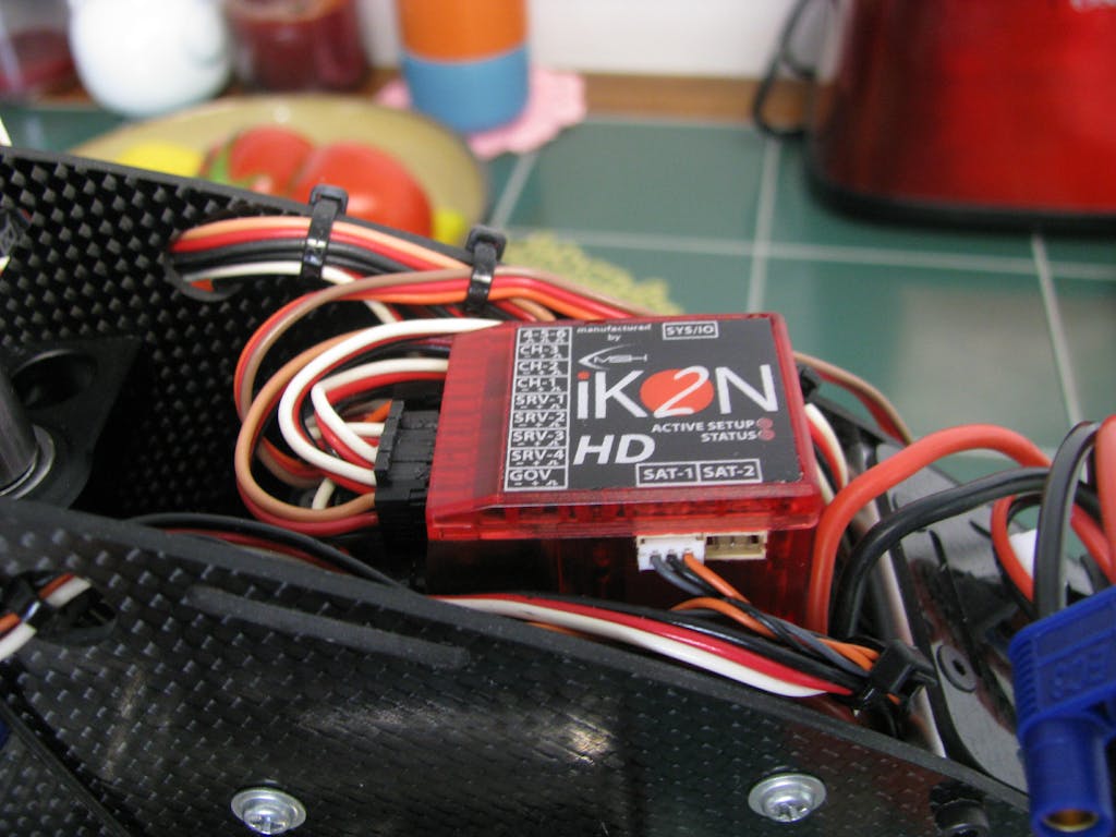 iKON 2 HD Flybarless System | Helidirect