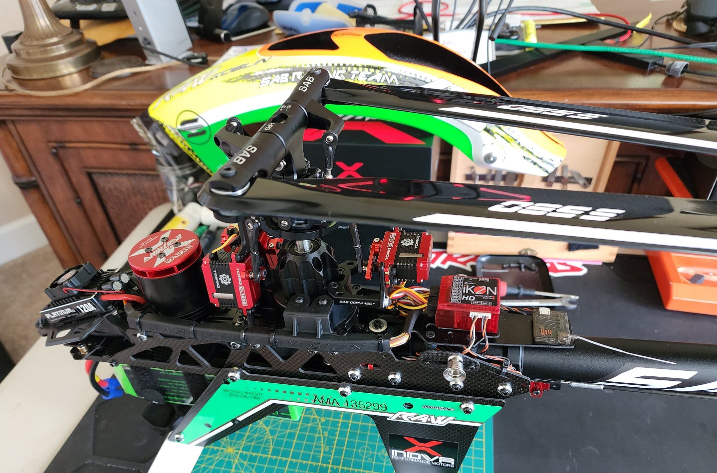 iKON 2 HD Flybarless System | Helidirect