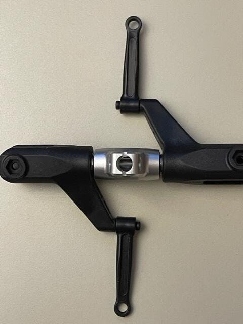 Flywing FW450 V3 / Bell-206 / UH-1 (2-Blade Version) Rotor Head Set ...