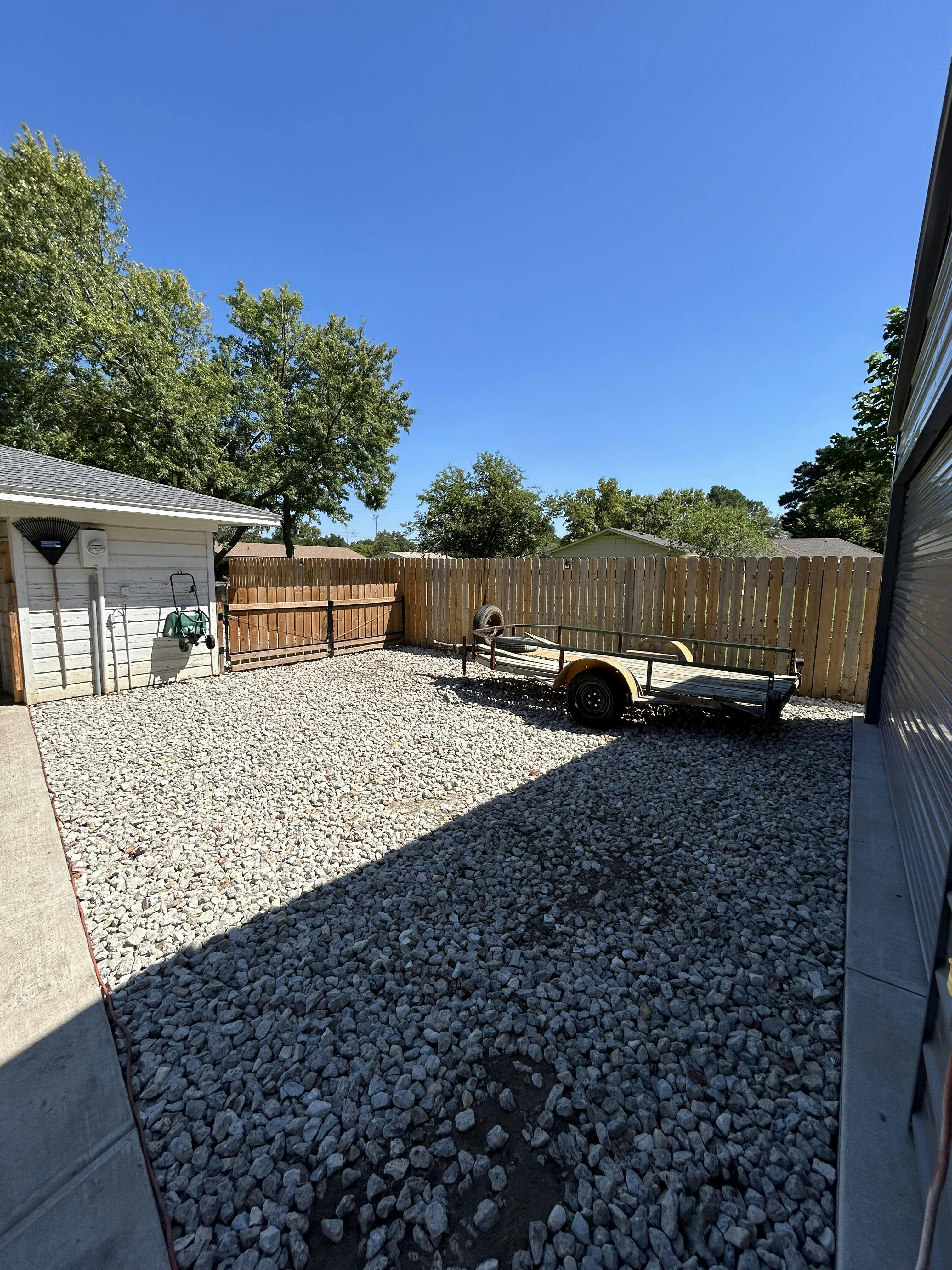 Bulk Driveway Gravel | Buy Bulk Mulch Online | Hello Gravel
