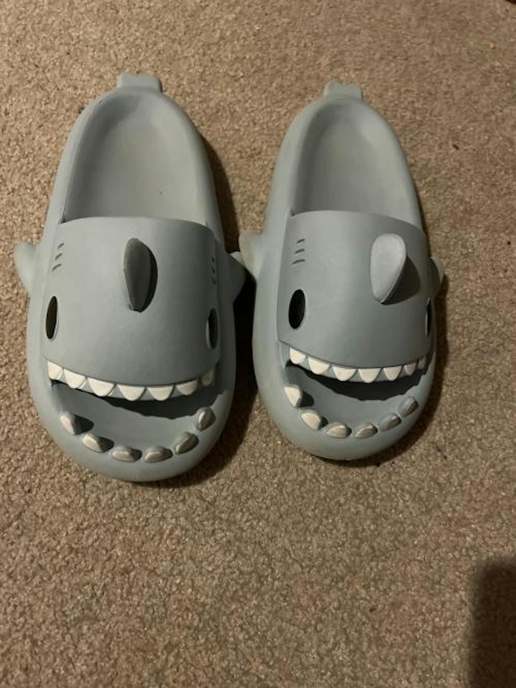 The Original Shark Slides - HelloSlippers Sharkicks™ Basic – Hello Slippers
