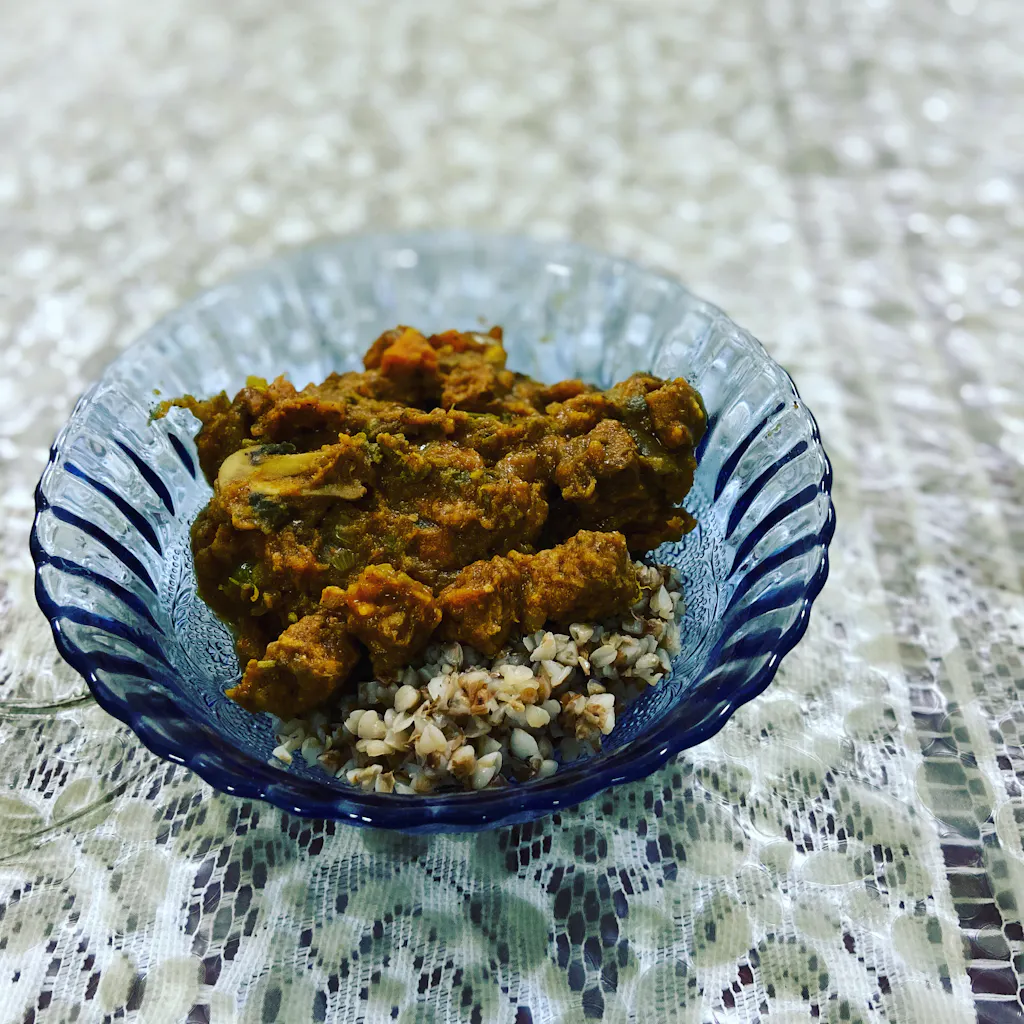 Simply Sriracha Soyabean Tempeh Cubes - Buy Classic Thai Flavoured ...