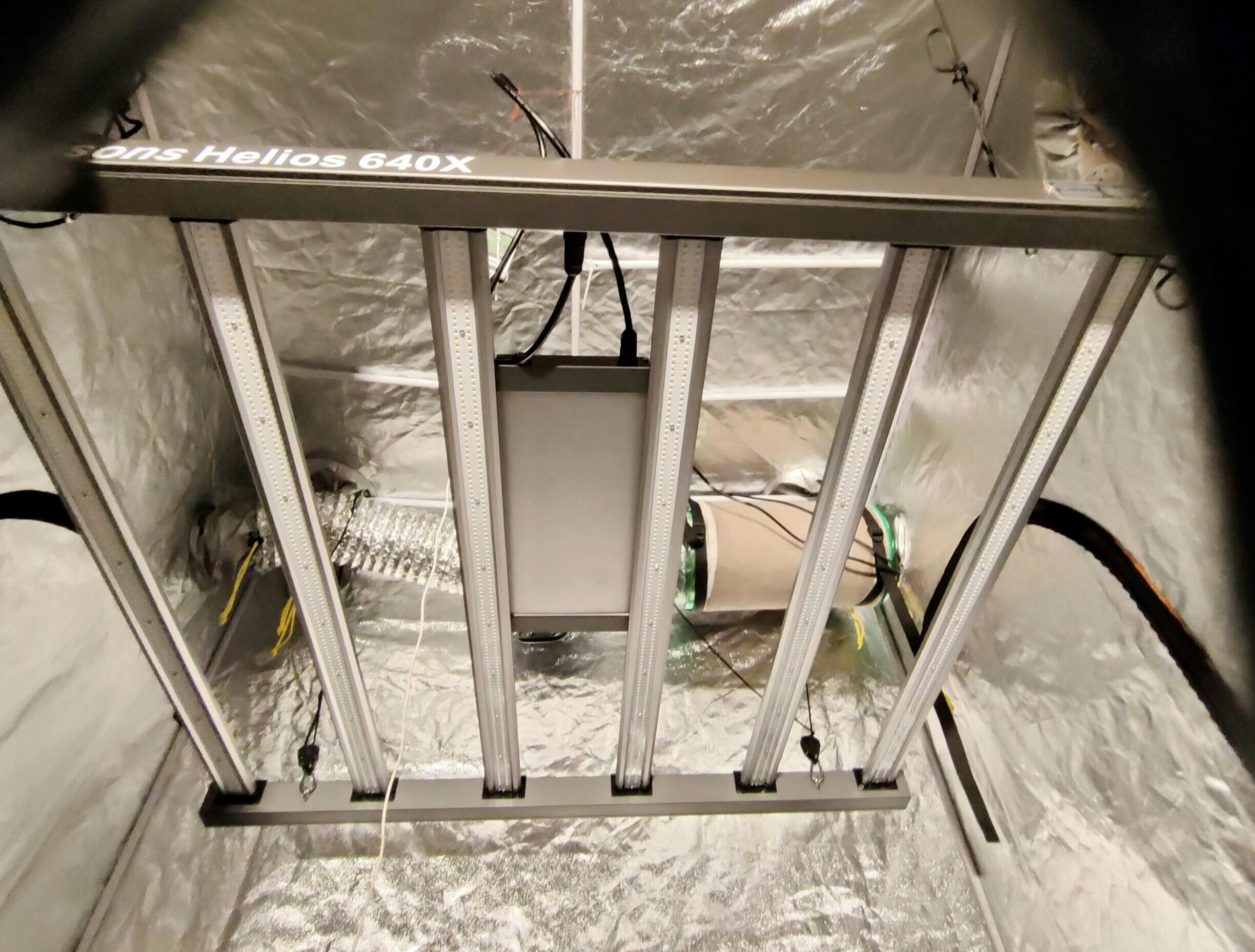 4Seasons HELIOS 640X LED Grow Light | Herbal House NZ