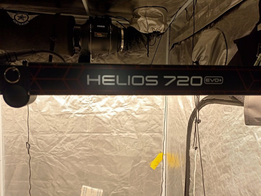 4Seasons HELIOS 720 EVO+ LED Grow Light | Herbal House NZ