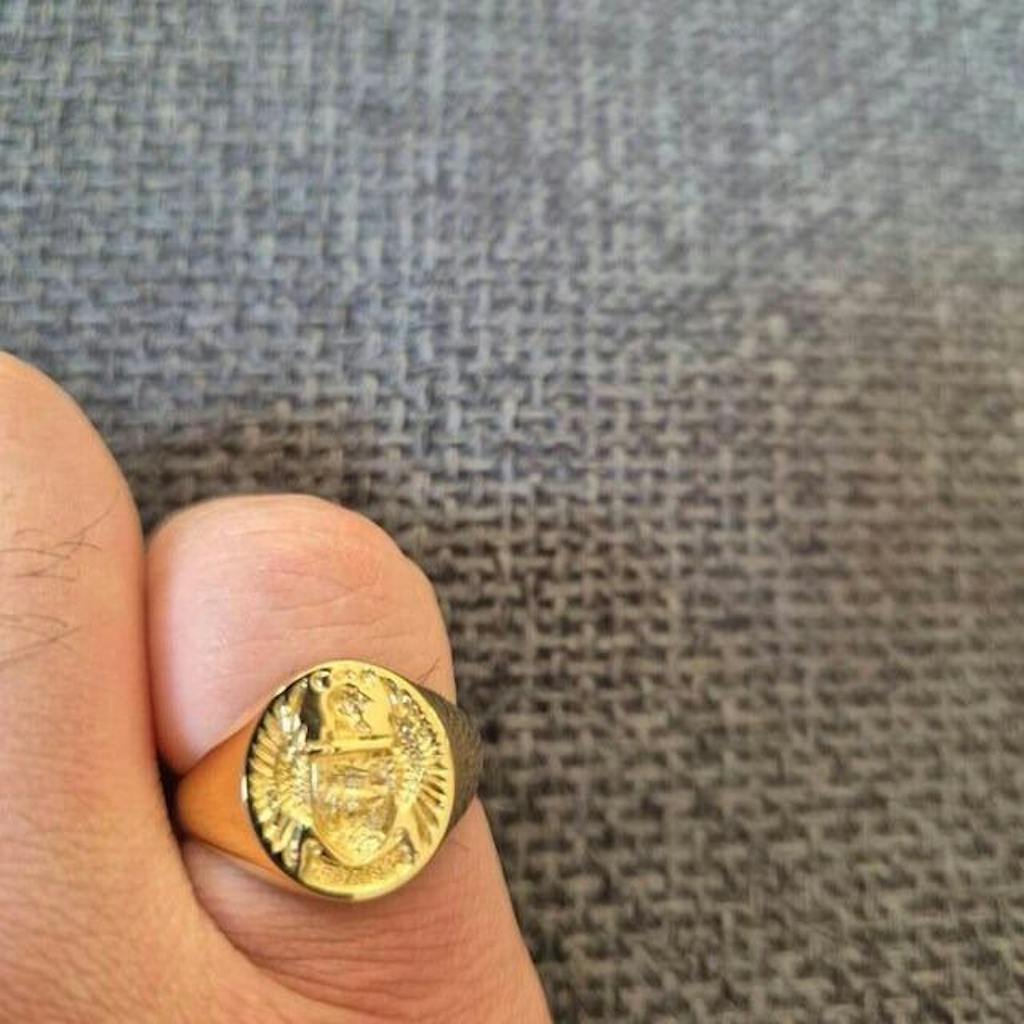 Personalized Family Crest Ring – Custom Heritage Jewelry – Heritage Ring