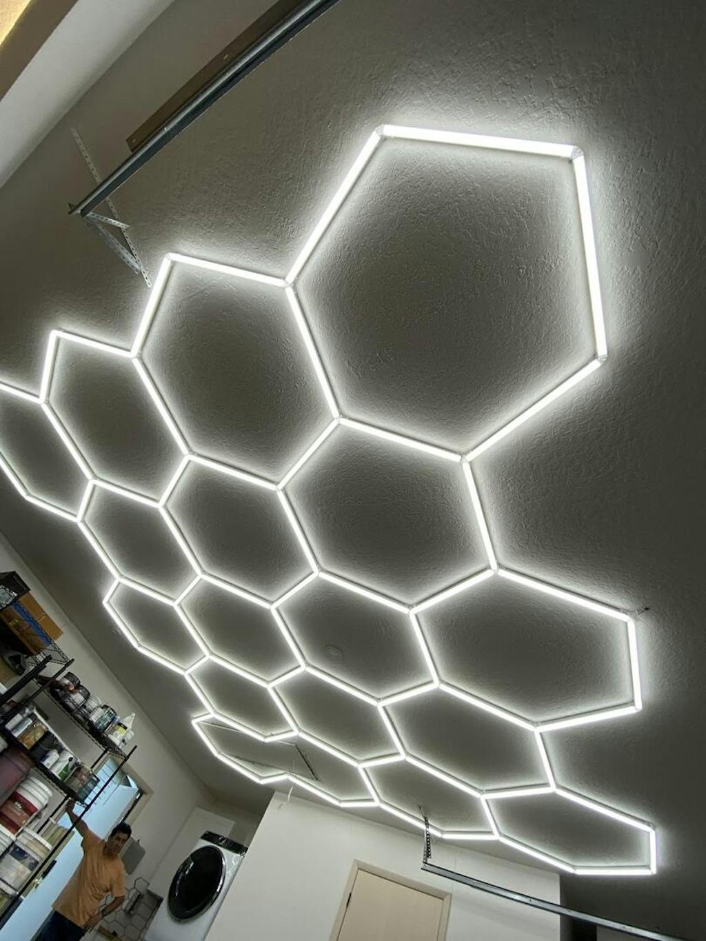 Large 18 Hex Kit (15.61’ x 13.53’) – HexGlow Lighting