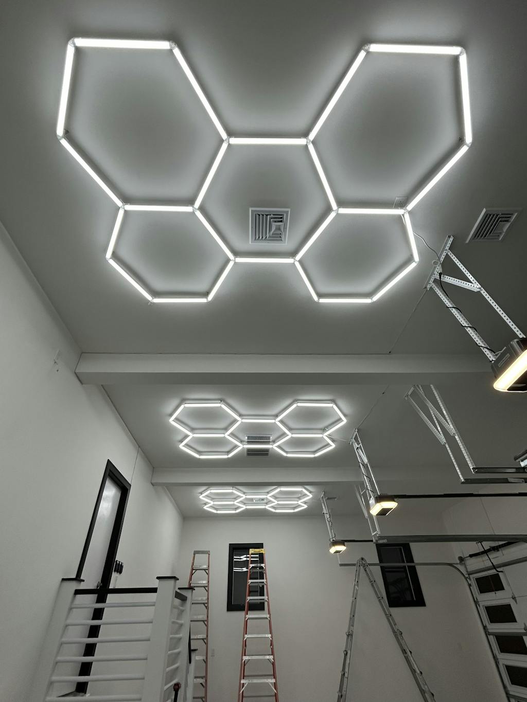 5 Hex Kit (8’ x 5.5’) – HexGlow Lighting