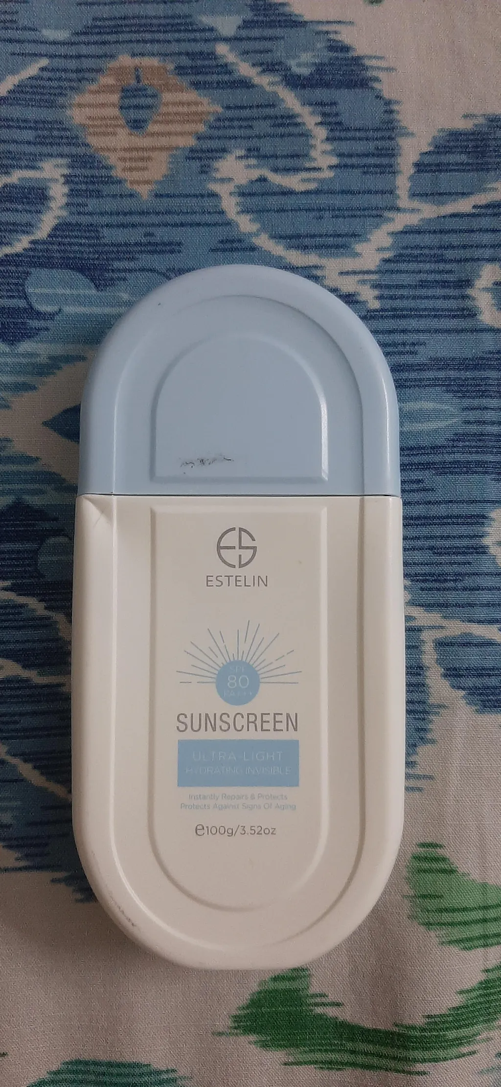 Estelin Ultra Light Hydrating Invisible Sunscreen SPF 80+ 100g – Highfy.pk