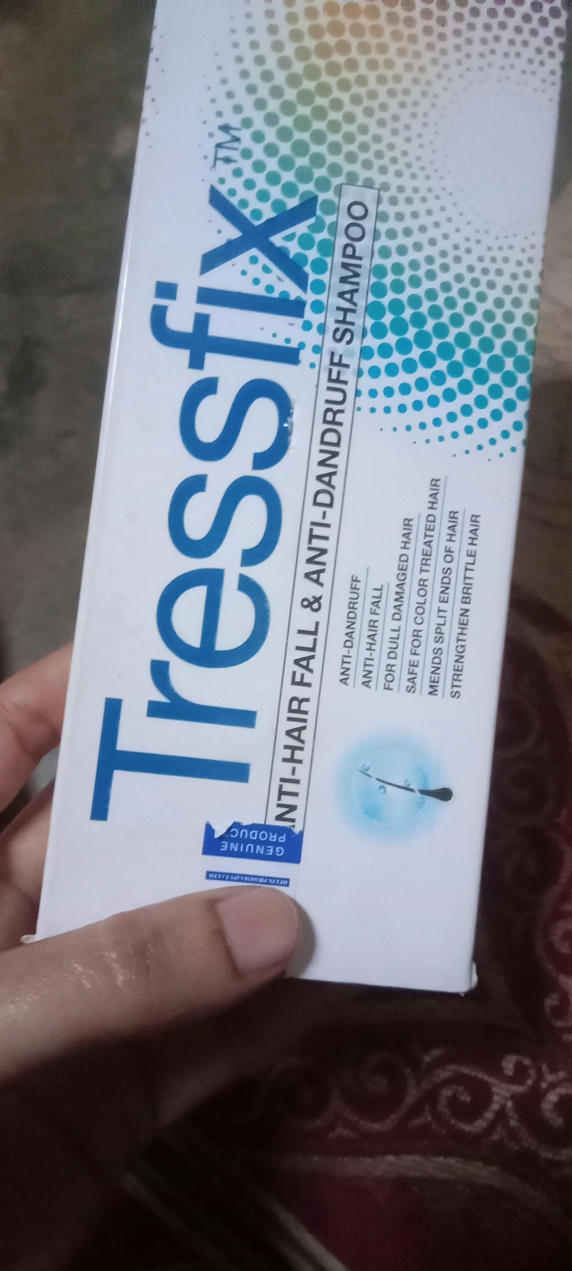 Rederm - Tressfix Hairfall & Anti-Dandruff Shampoo 120Ml - Highfy.pk