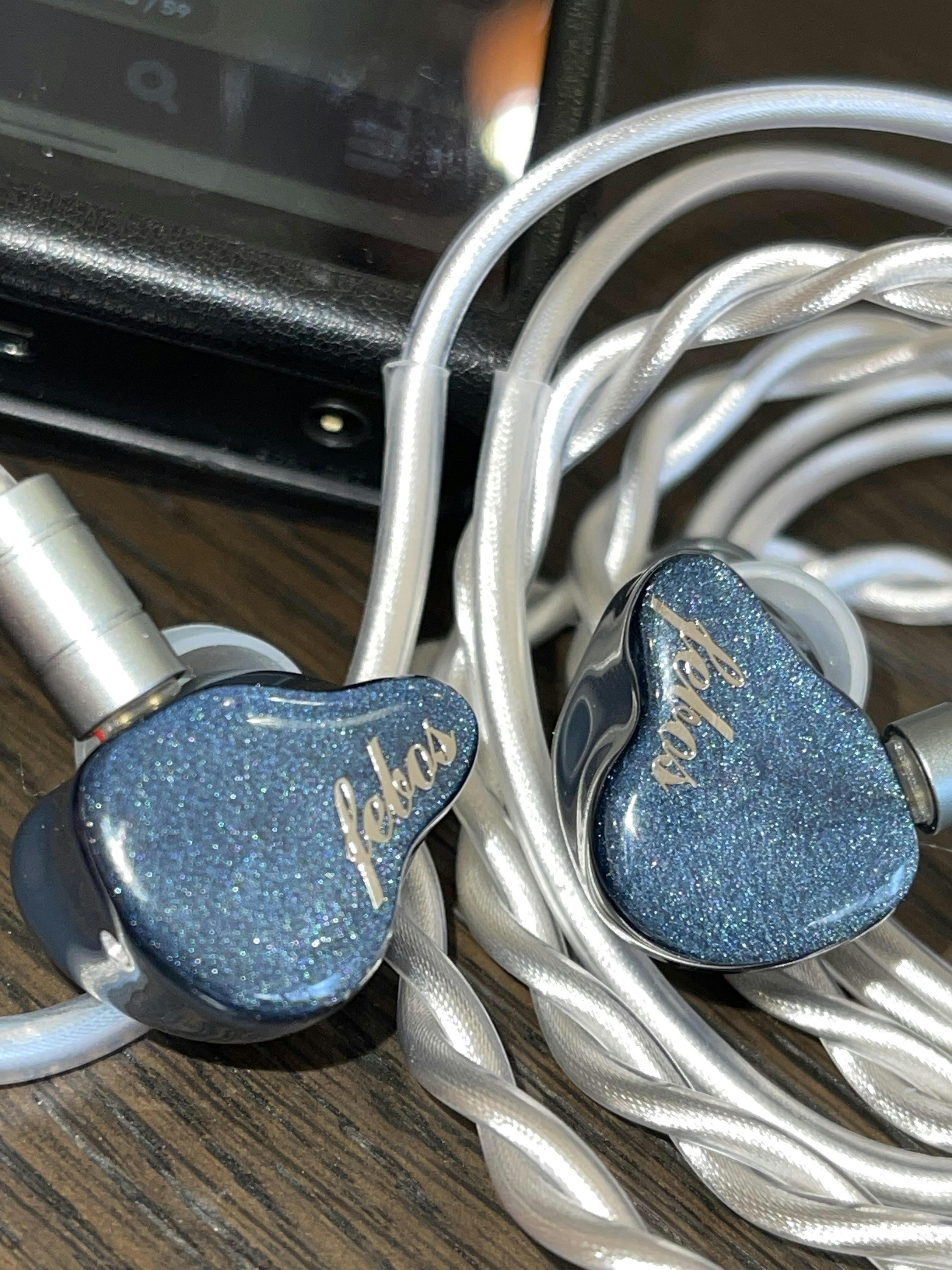 Mega5-EST 5-Drivers Hybrid IEM (Universal) – hisenior