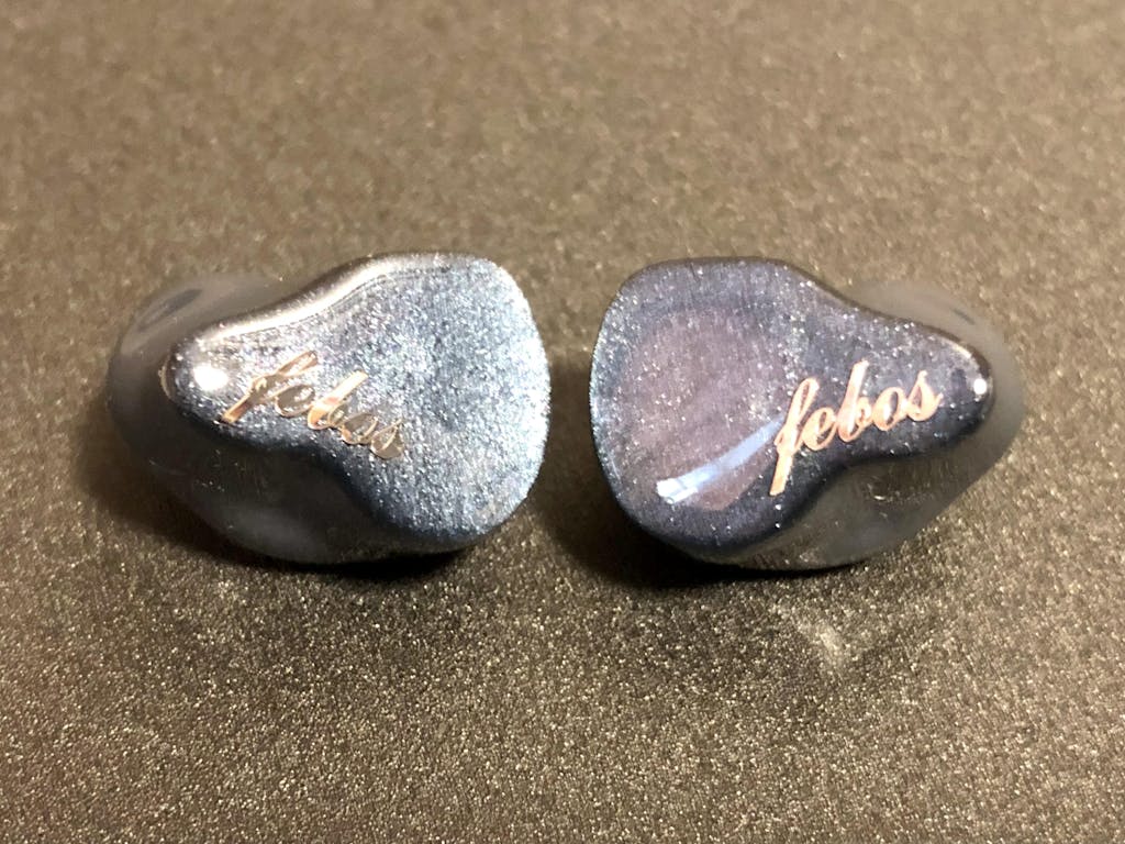 Mega5-EST 5-Drivers Hybrid IEM (Universal) – hisenior