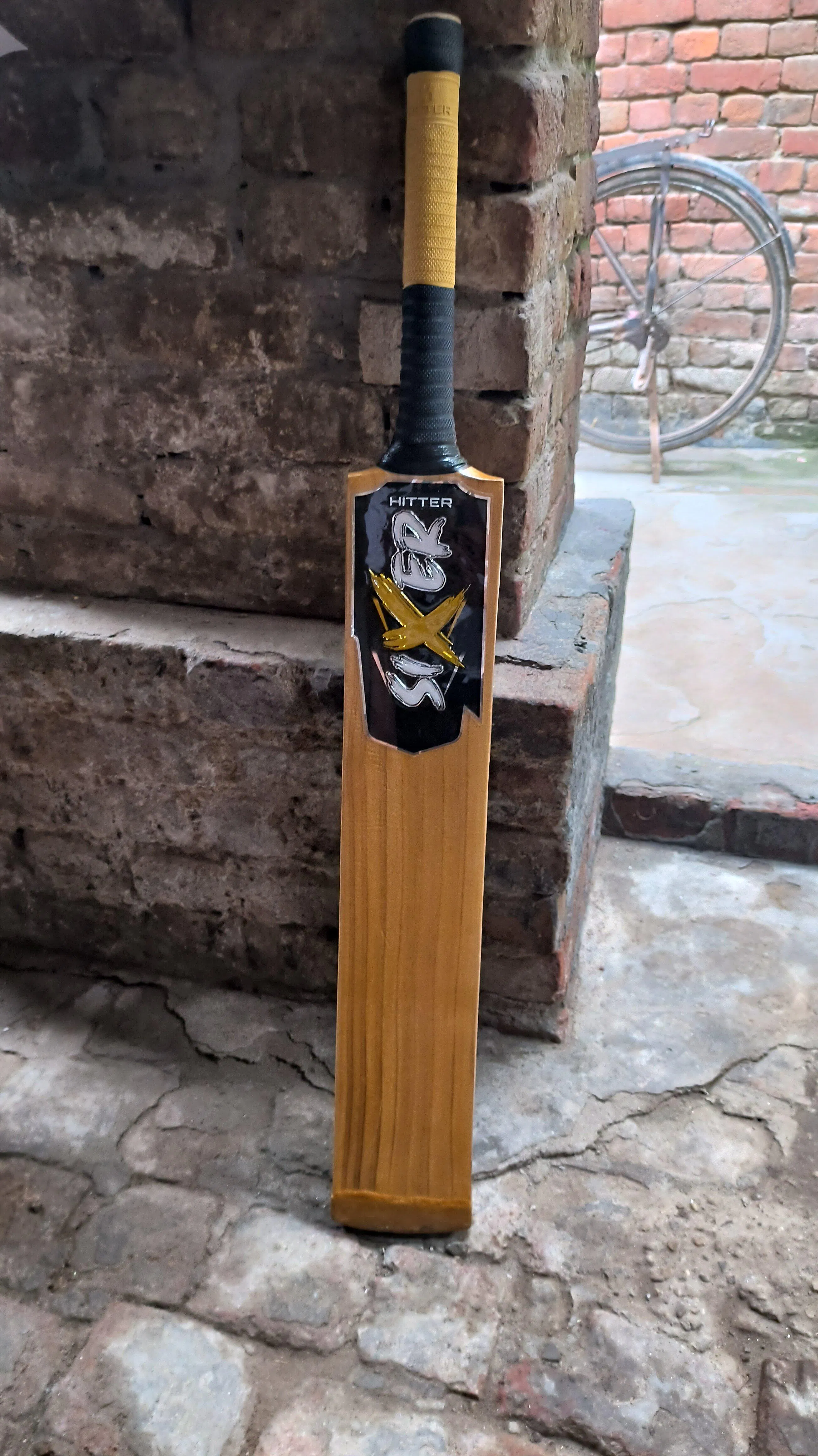 SIXER EDITION (DOUBLE BLADE) – Hitter Bat