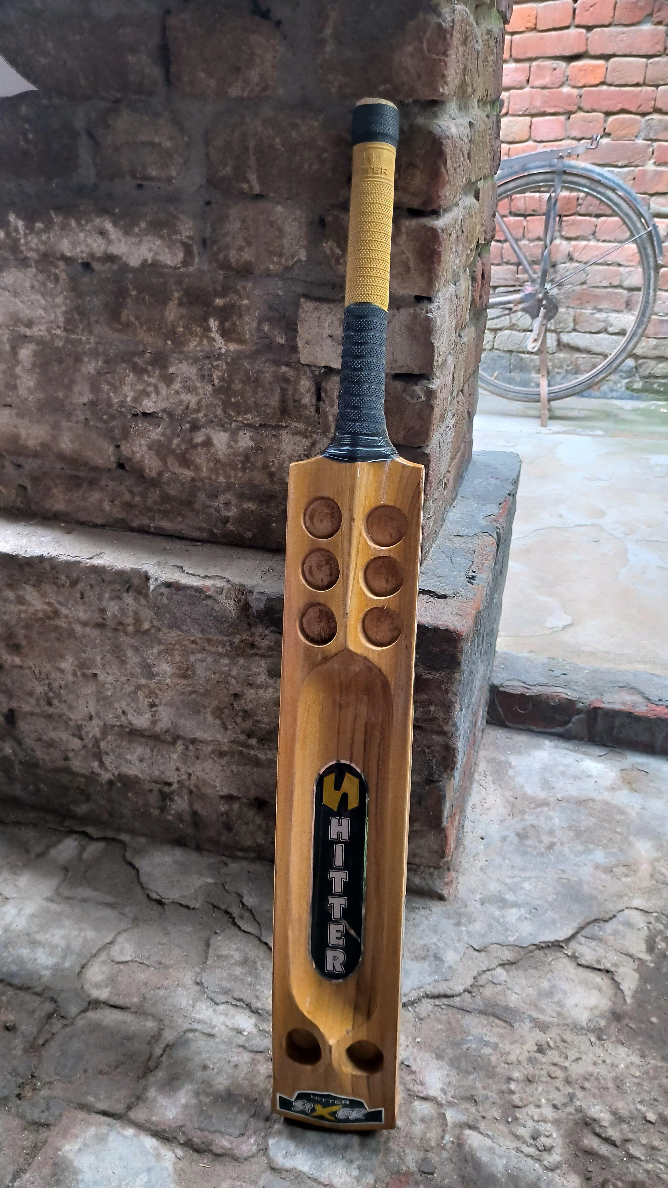 SIXER EDITION (DOUBLE BLADE) – Hitter Bat