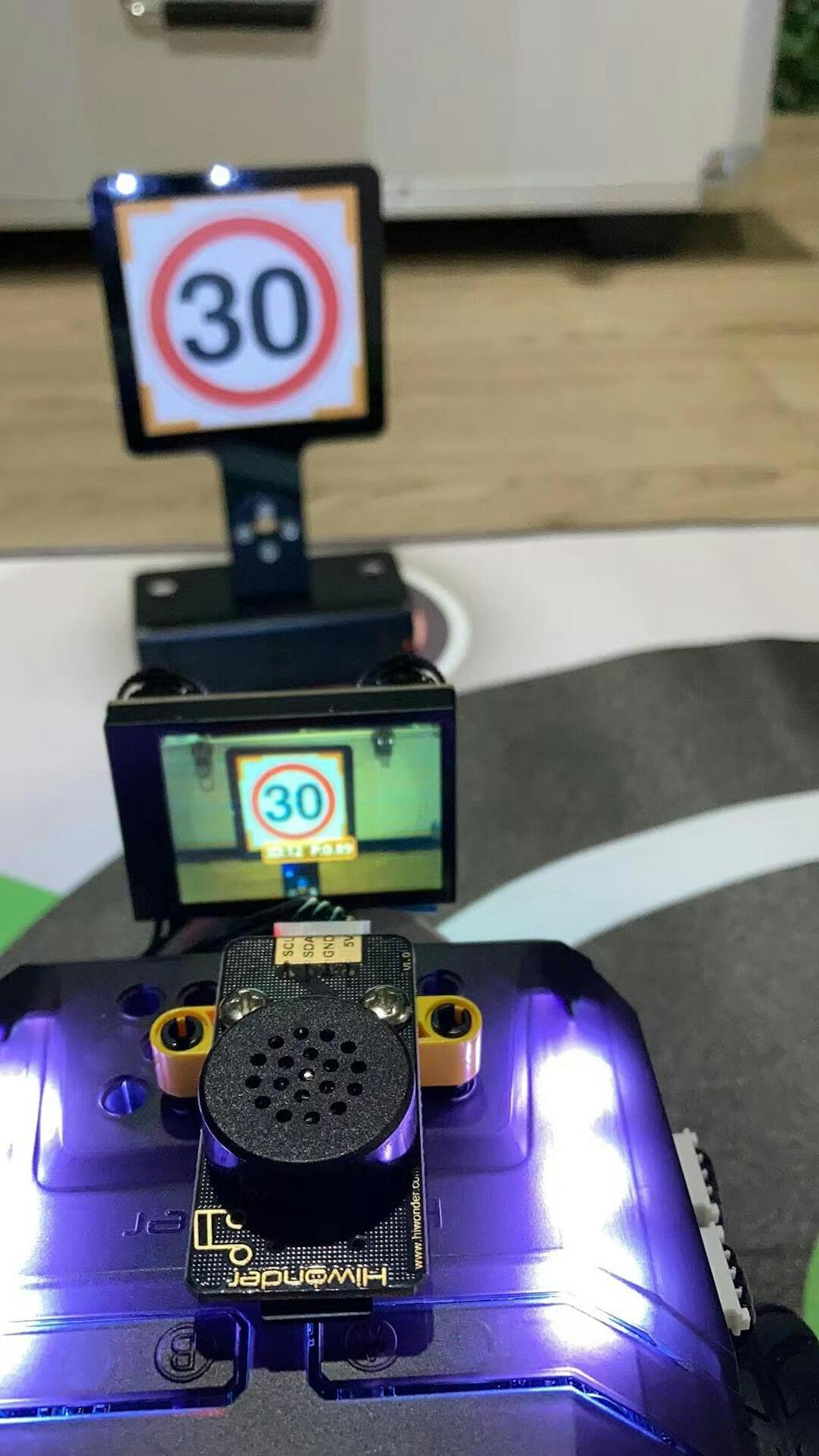 Hiwonder Programming Mini Autonomous Driving AI Education Demonstratio