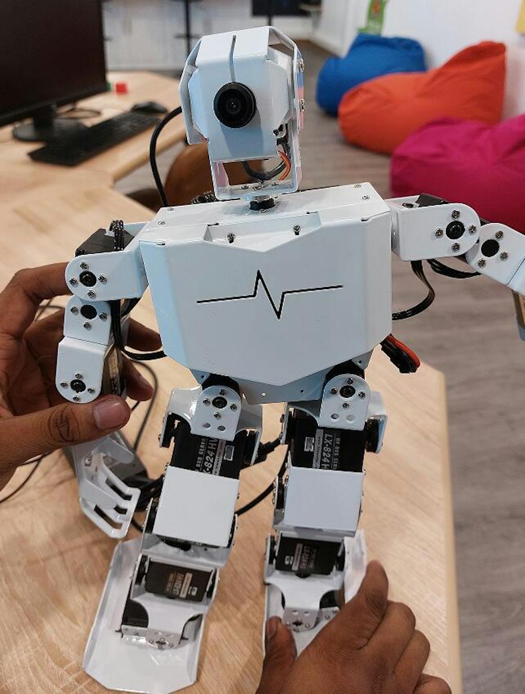 Hiwonder TonyPi AI Humanoid Robot Powered by Raspberry Pi 5 with Multi