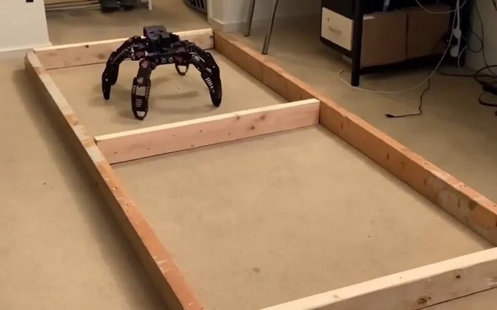Hiwonder SpiderPi: AI Intelligent Visual Hexapod Robot Powered by Rasp