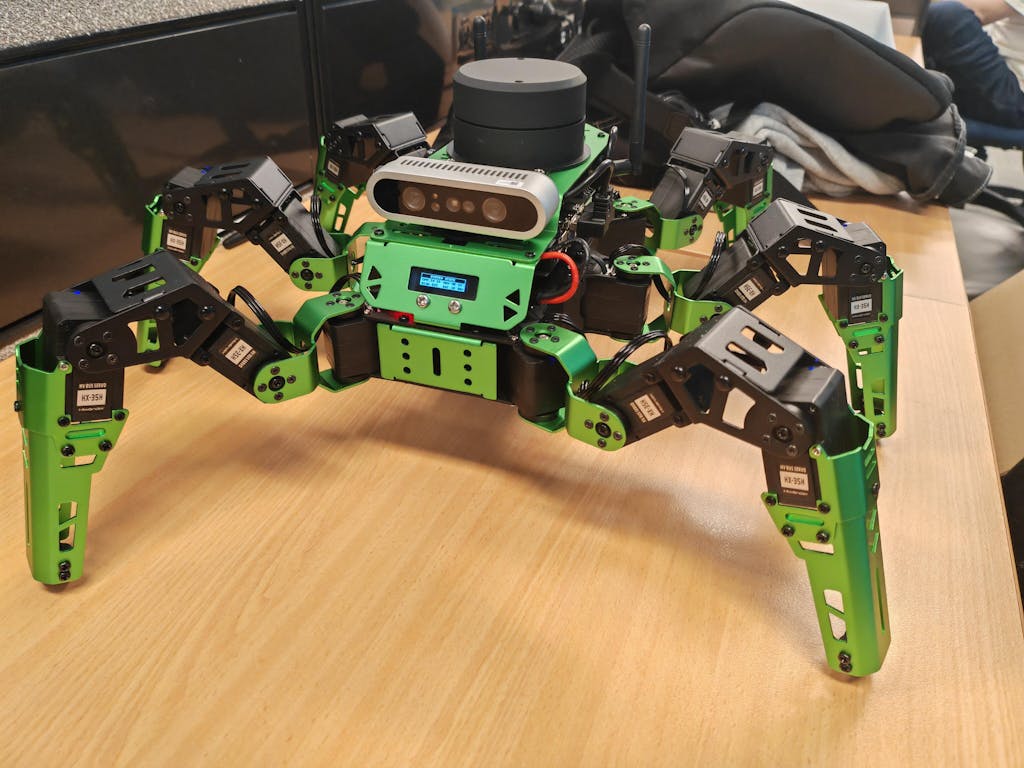 Hiwonder JetHexa ROS Hexapod Robot Kit Powered by Jetson Nano with Lid