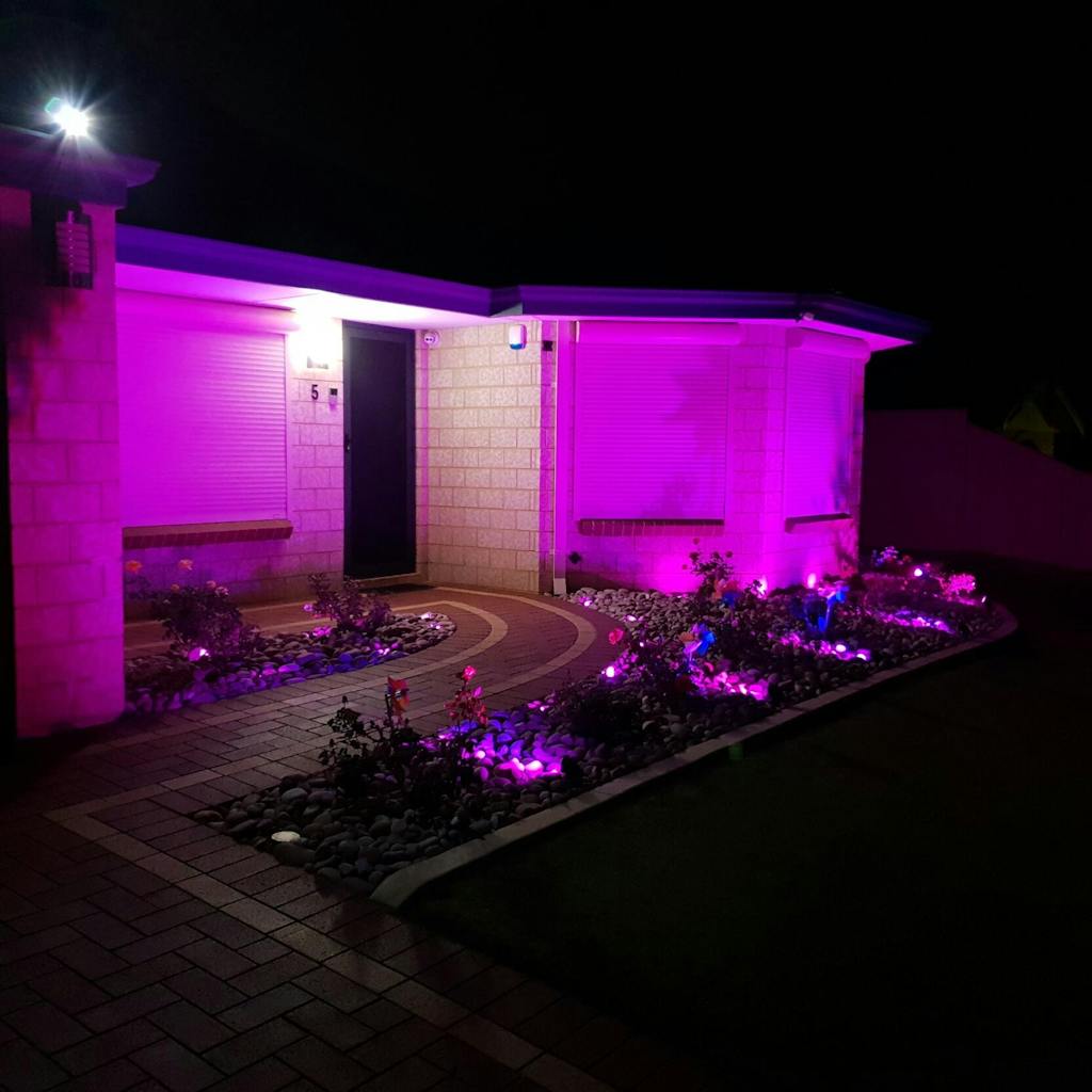 Holman Wi-Fi Garden Light Controller with RGB Colour