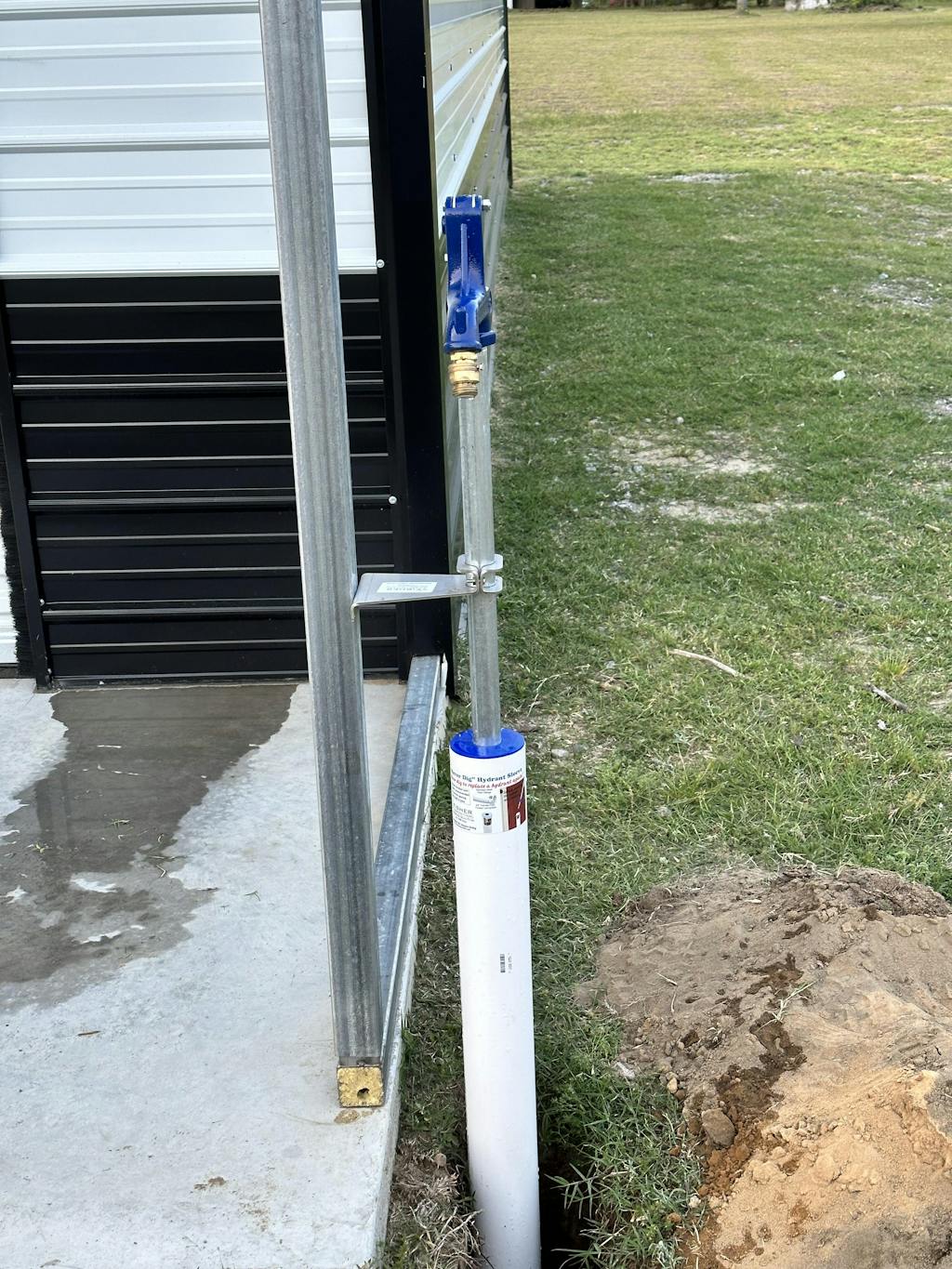 Frost-Proof Yard Hydrant, Wall Mount Bracket - Stainless Steel ...