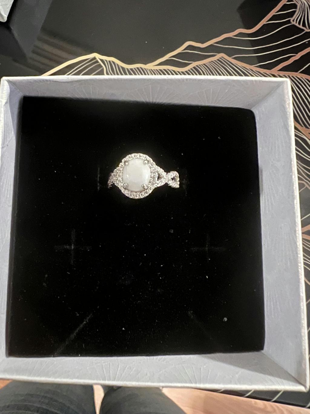 The Marsha Ring – Honey and Hive: A Keepsake Company