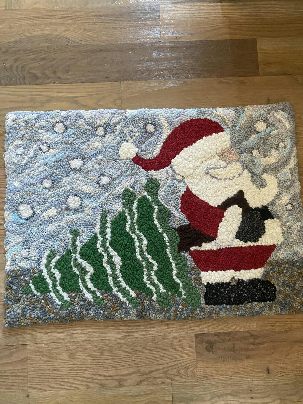 Rug Hooking Pattern: Getting the Tree (PR1816) | Honey Bee Hive Rug ...