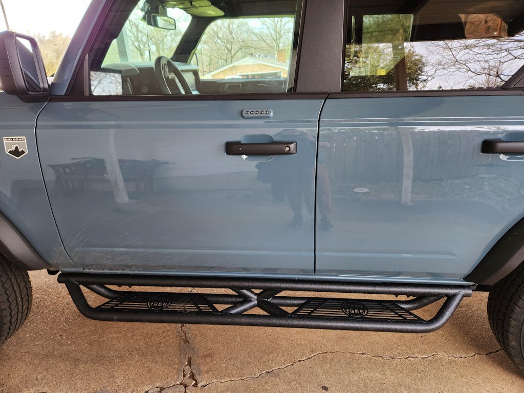 Ford Bronco Nerf Bars Side Steps Running Boards (21-25 4 Door Models ...