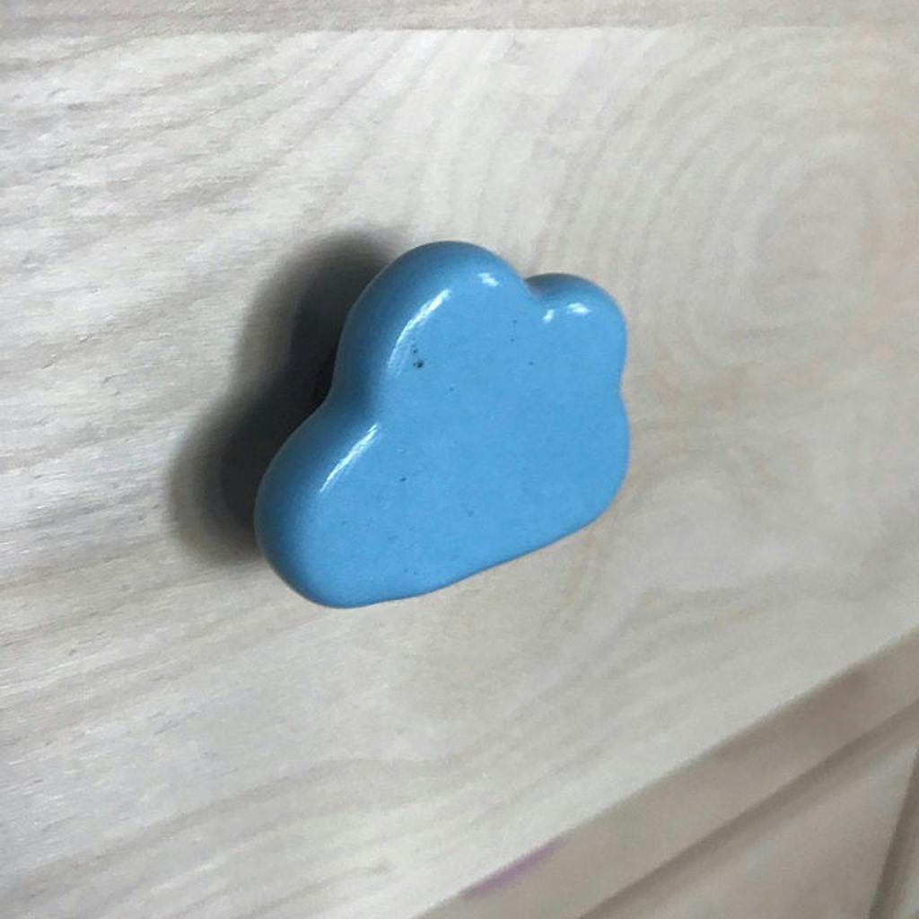 Kids Cloud Drawer Pulls & Cabinet Knobs - Hooks & Knobs