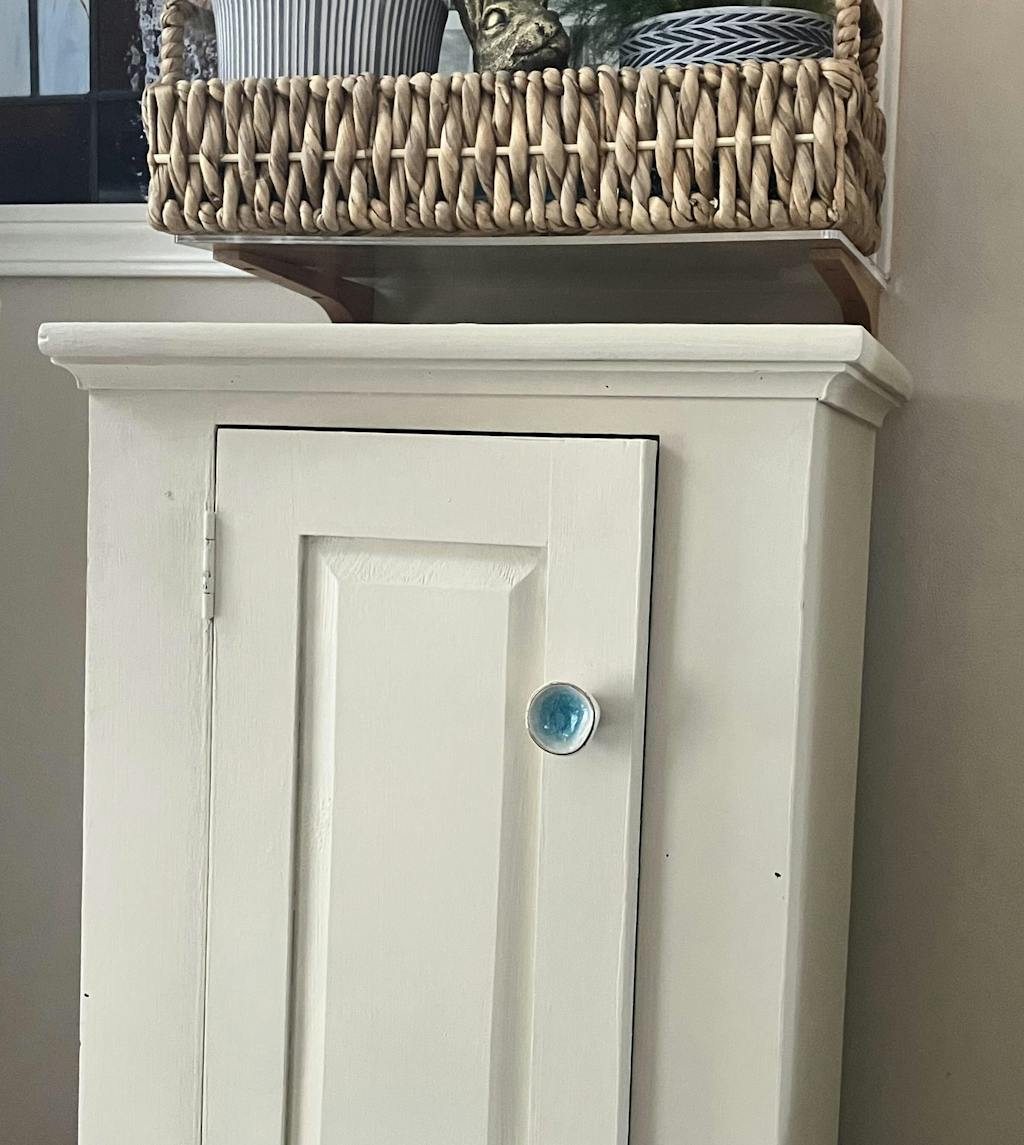 Sea Glass Turquoise Drawer Pulls & Cabinet Knobs - Hooks & Knobs