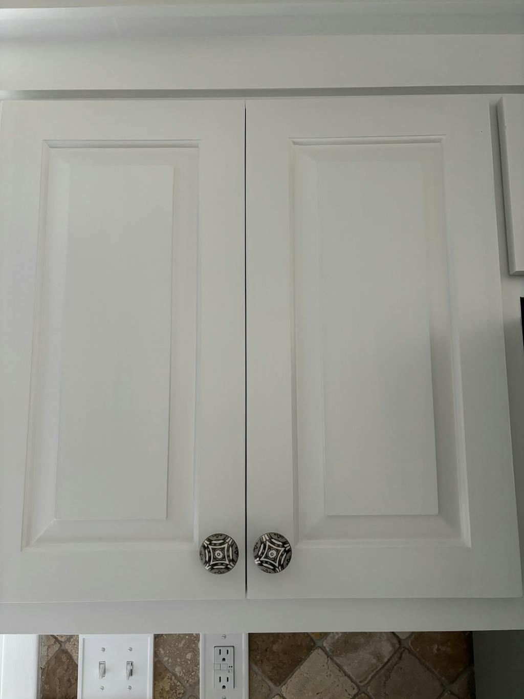 Art Deco Gold Drawer Pulls & Cabinet Knobs - Hooks & Knobs