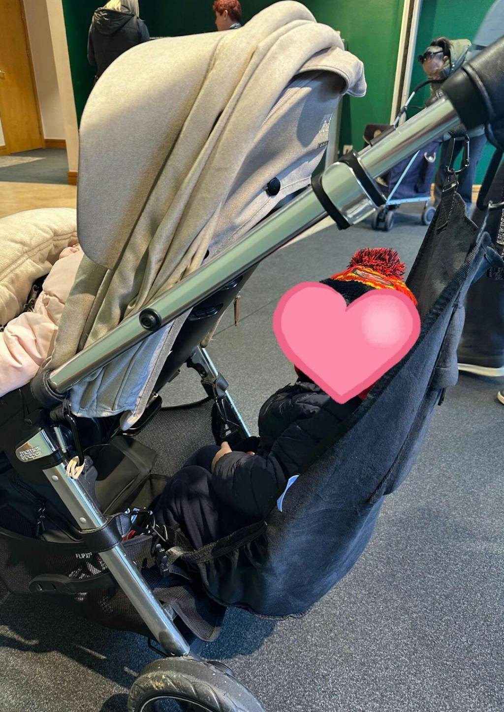 Hoppie – The Smart Extra Seat for Toddlers & Strollers