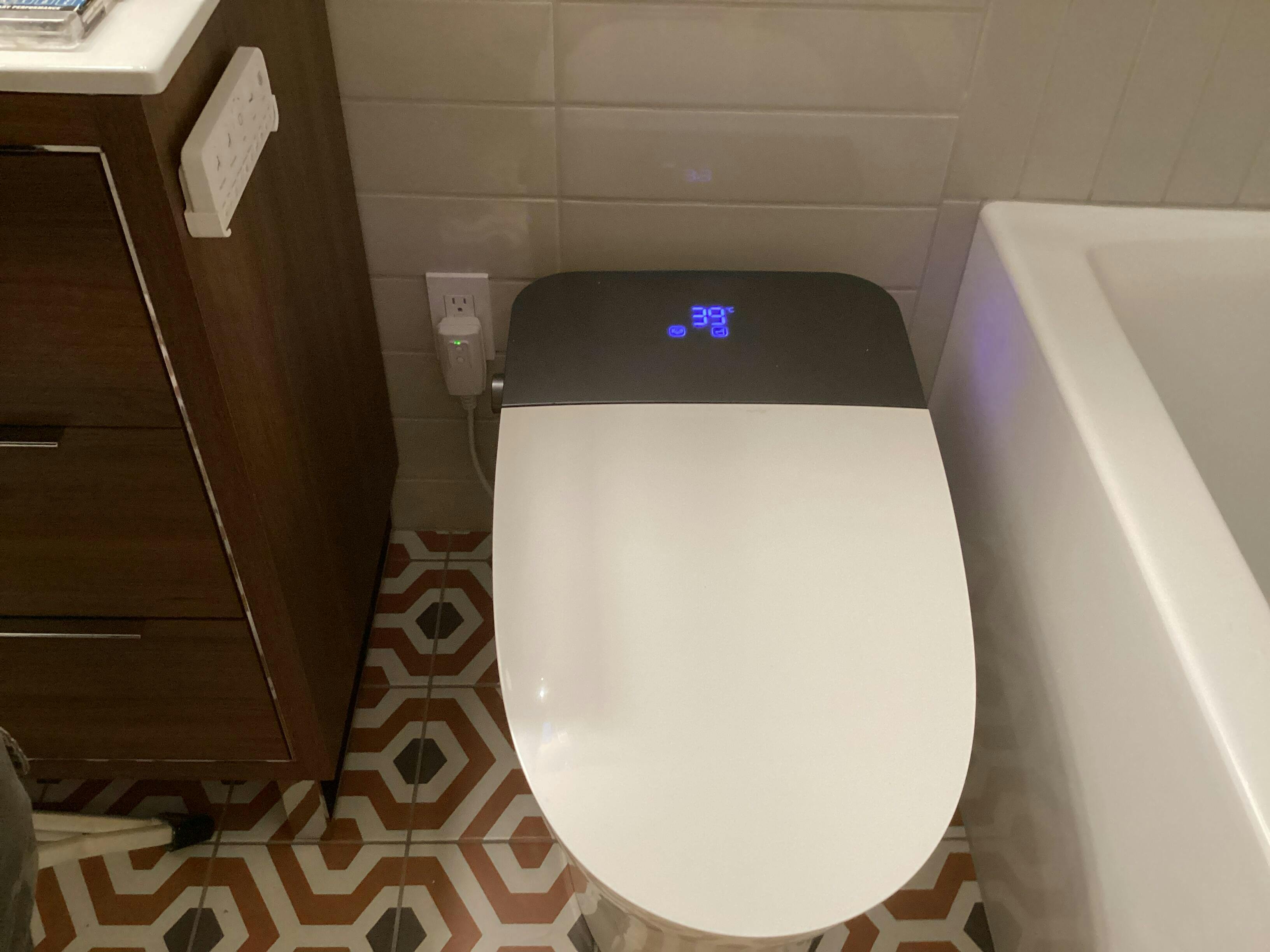 Smart Bidet Toilet | 10 Inch Rough In Toilet | HOROW One Piece Toilet