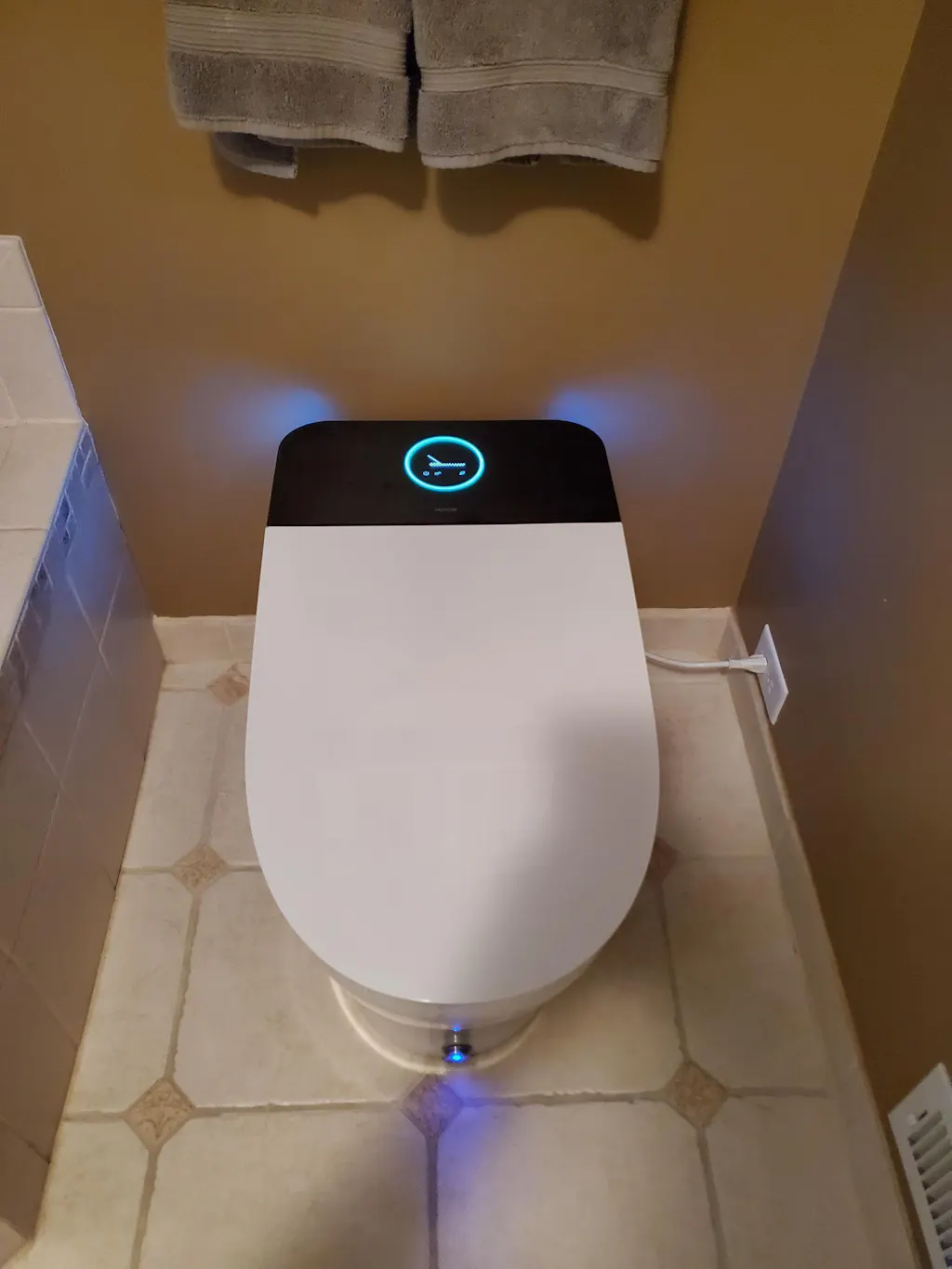 Toilet and bidet combo | Smart bidet toilet | HOROW smart Toilet