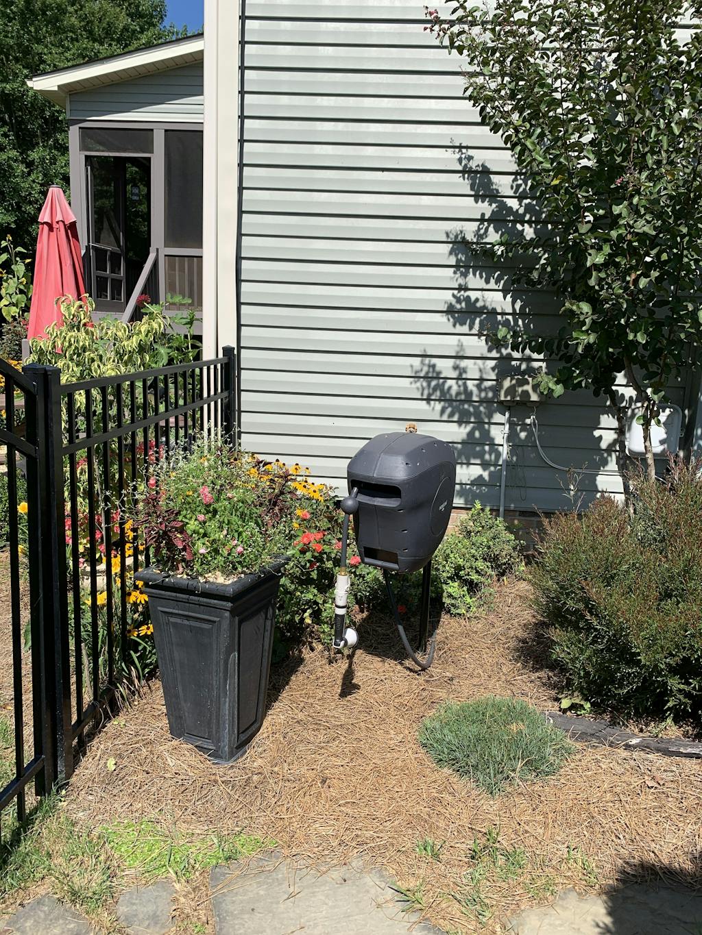 Easy Turn 2-Way Faucet Adapter | Garden Faucet | Hoselink USA