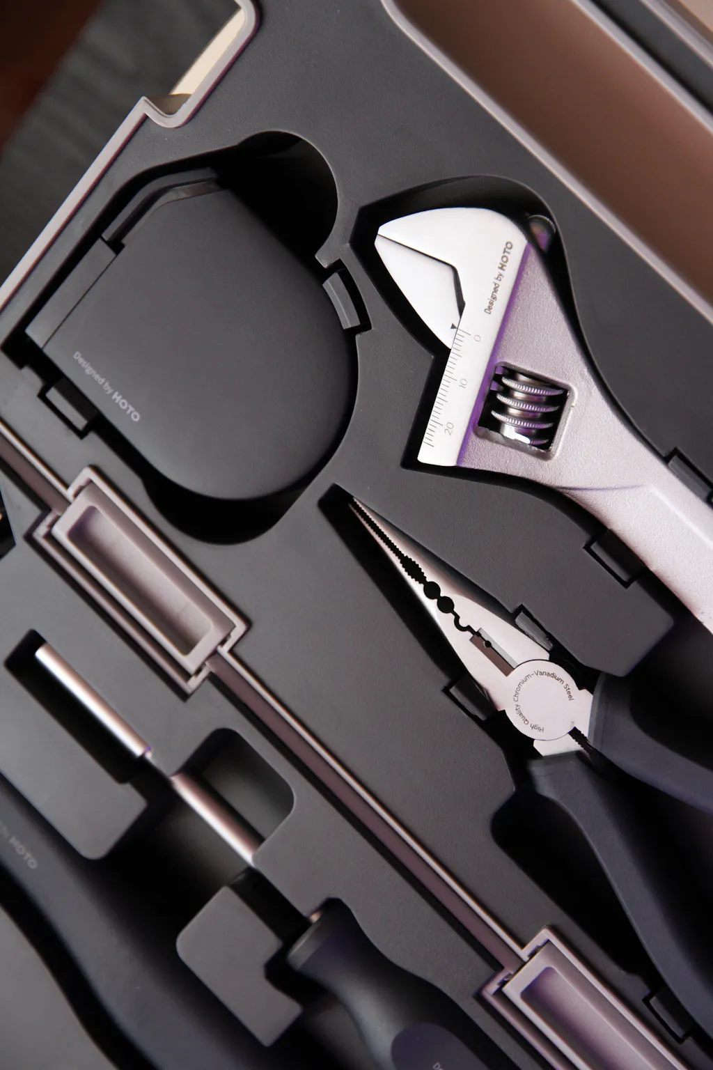 HOTO Hand Tool Set, Compact and Portable