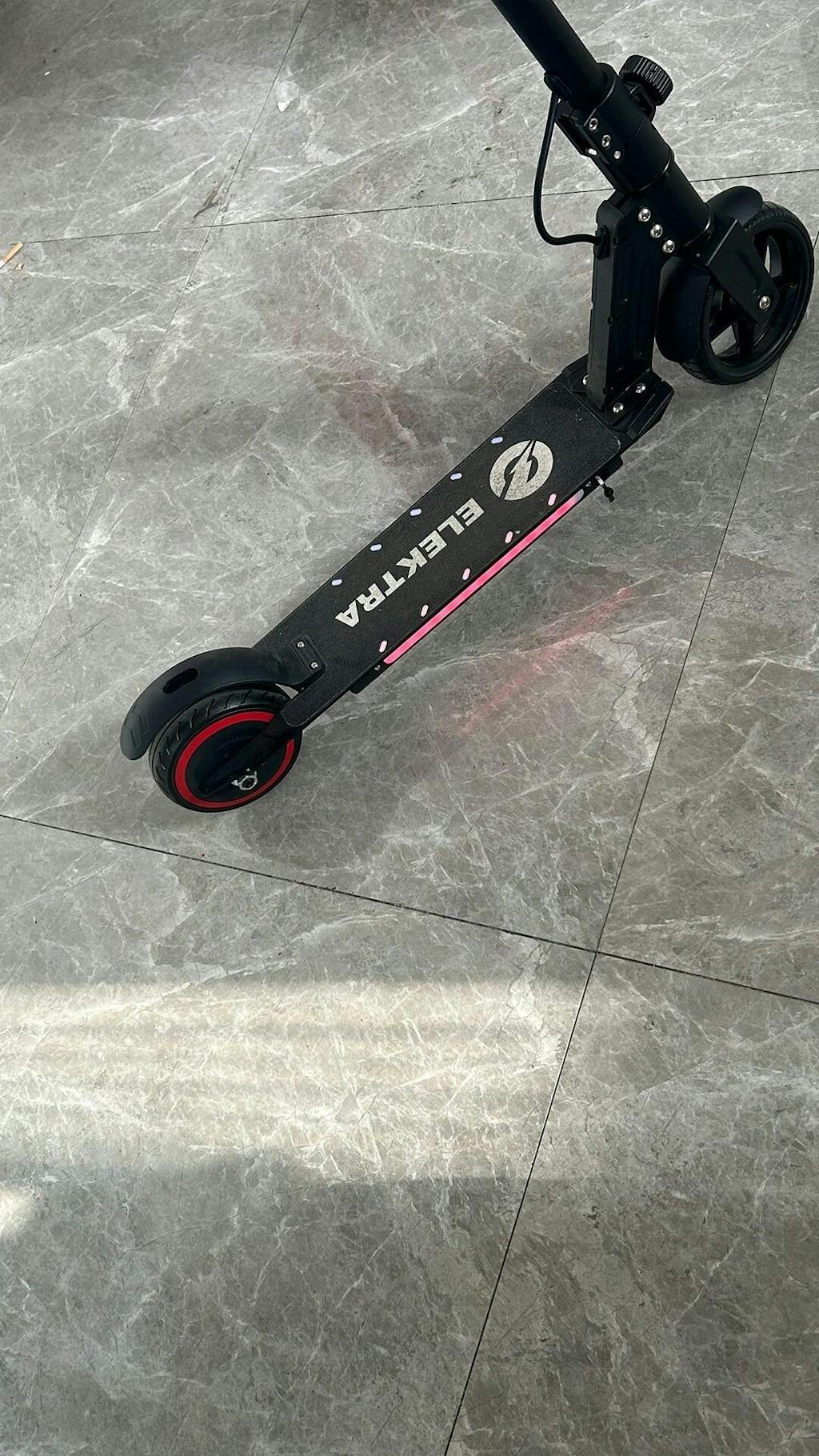 Kids Electric Scooter. Elektra Junior E-Scooter for Kids by Hoveroo