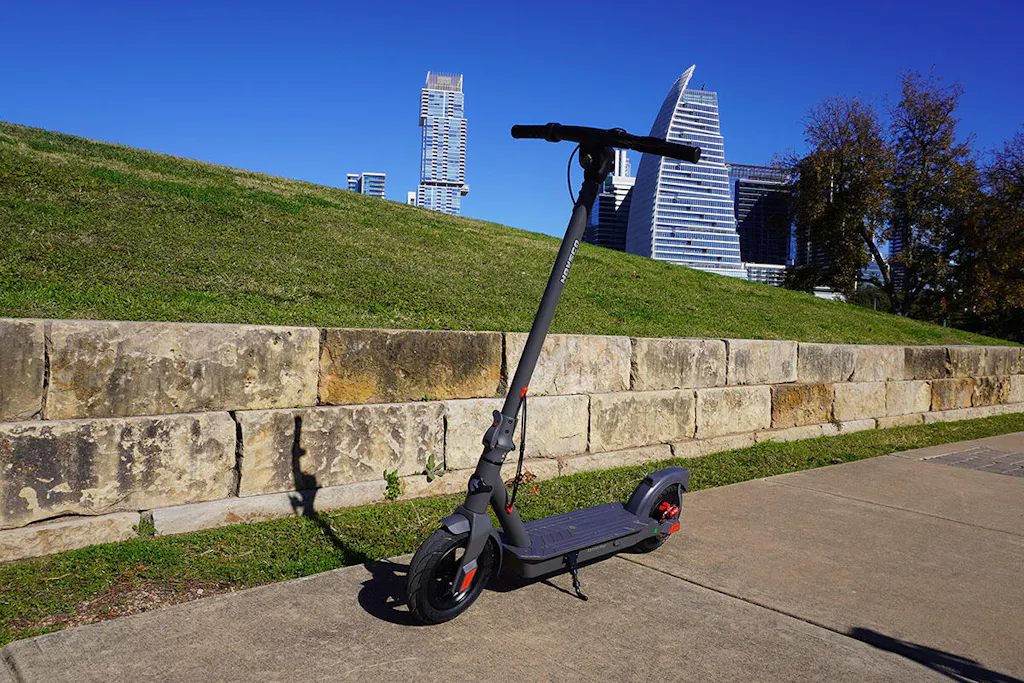 HOVSCO™ Xander Max 10" Folding Electric Scooter For Adult – HOVSCO