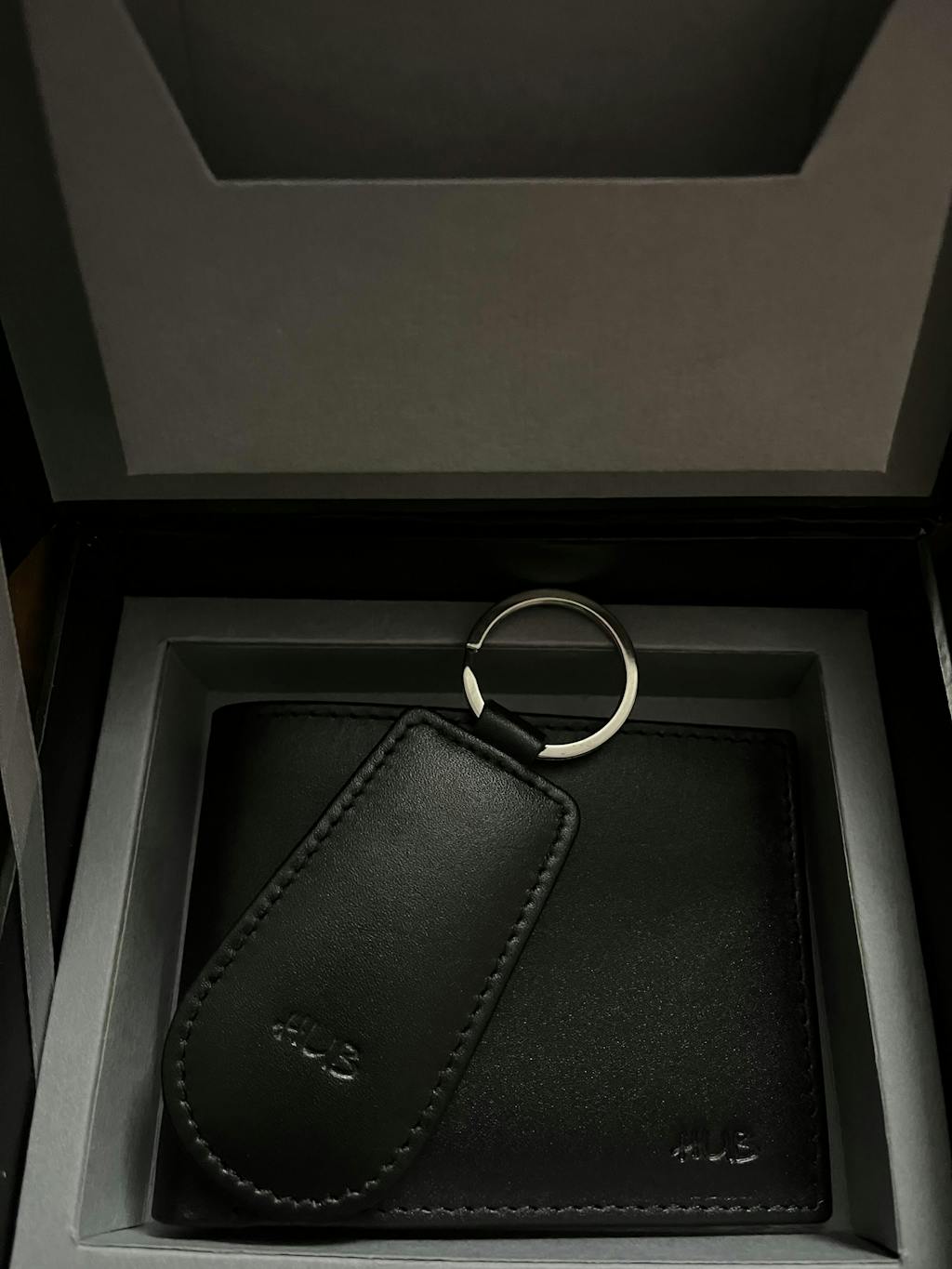 HUB Pakistan | Online Shop | Leather Wallets, Bags, and Accessories