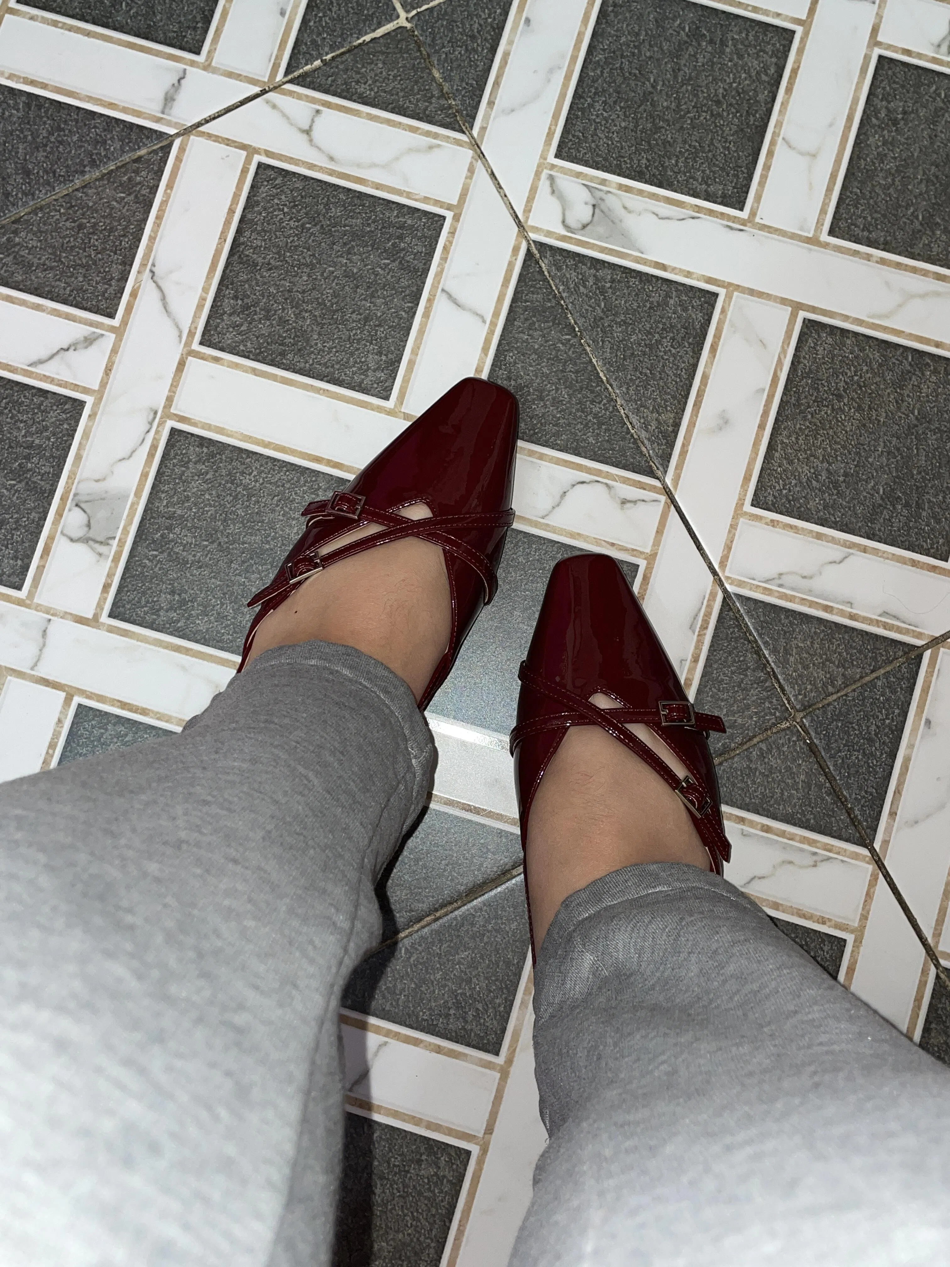 HUE | Comfortable & Stylish Women's Shoes | Vegan Leather – Hue