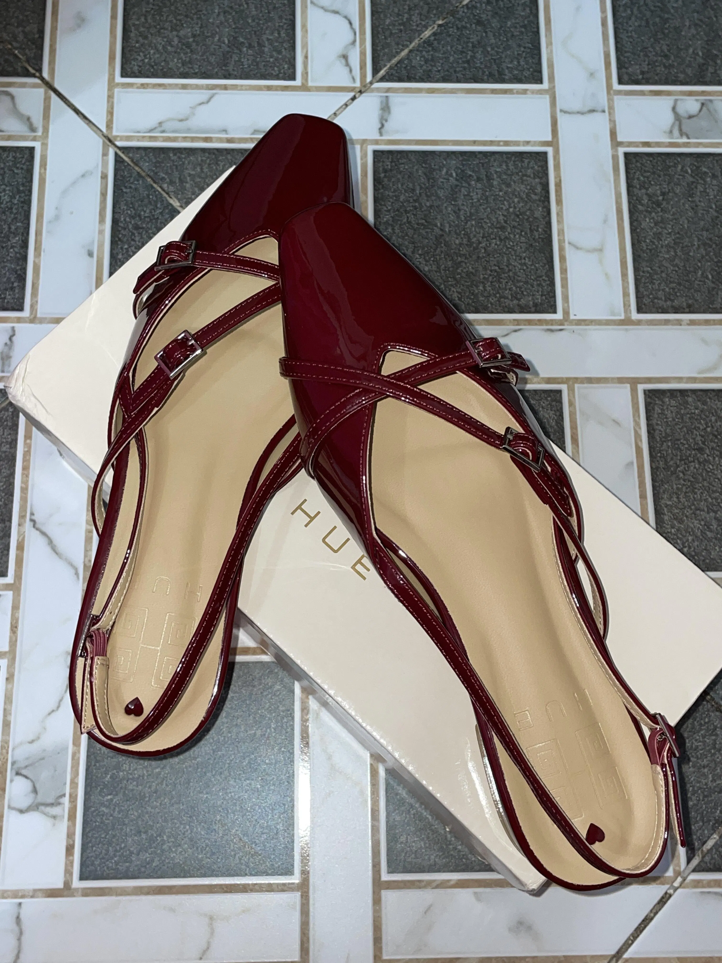 HUE | Comfortable & Stylish Women's Shoes | Vegan Leather – Hue
