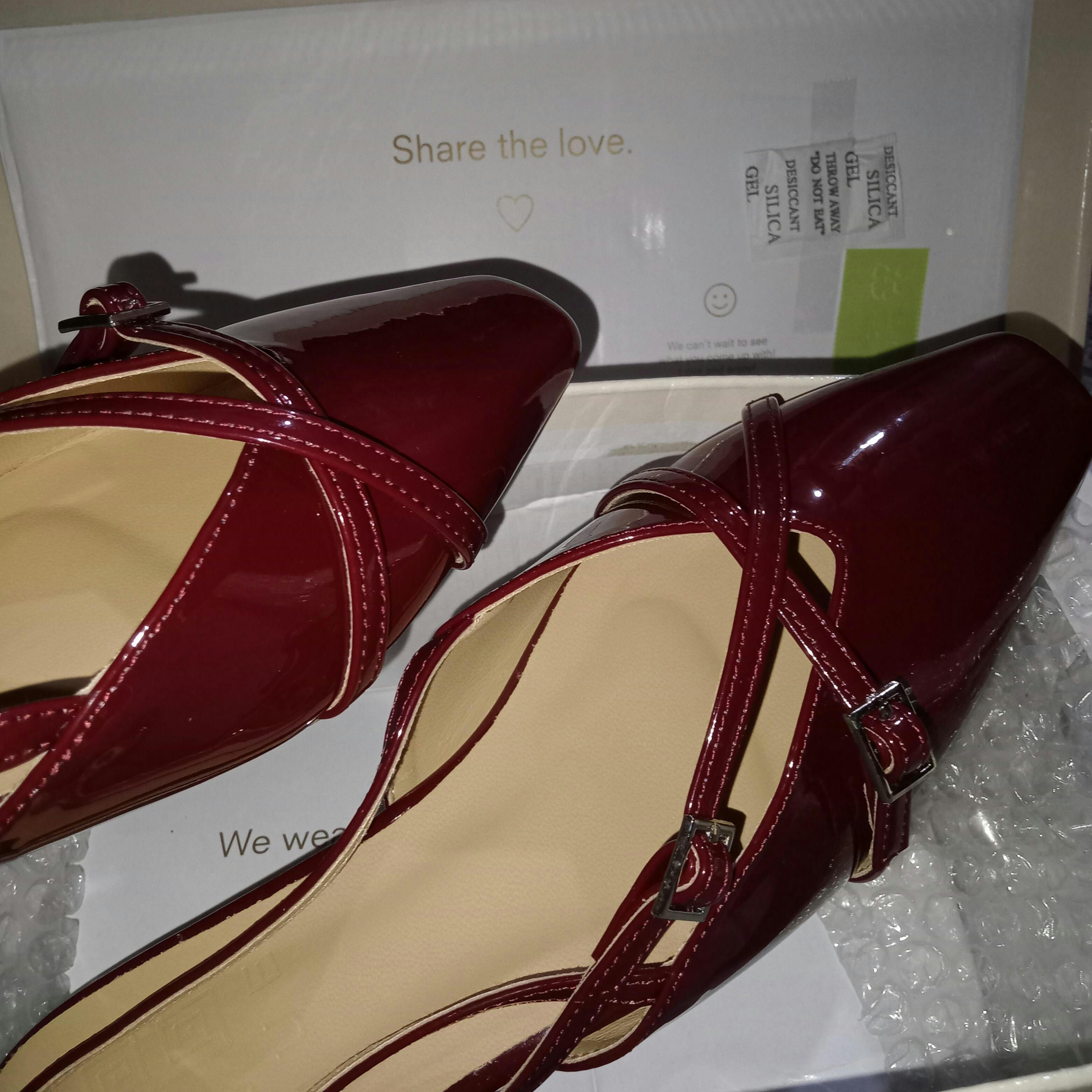 HUE | Comfortable & Stylish Women's Shoes | Vegan Leather – Hue