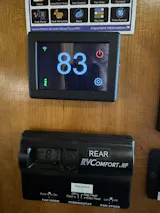 Micro-Air EasyTouch RV™ Thermostat – Hutch Mountain