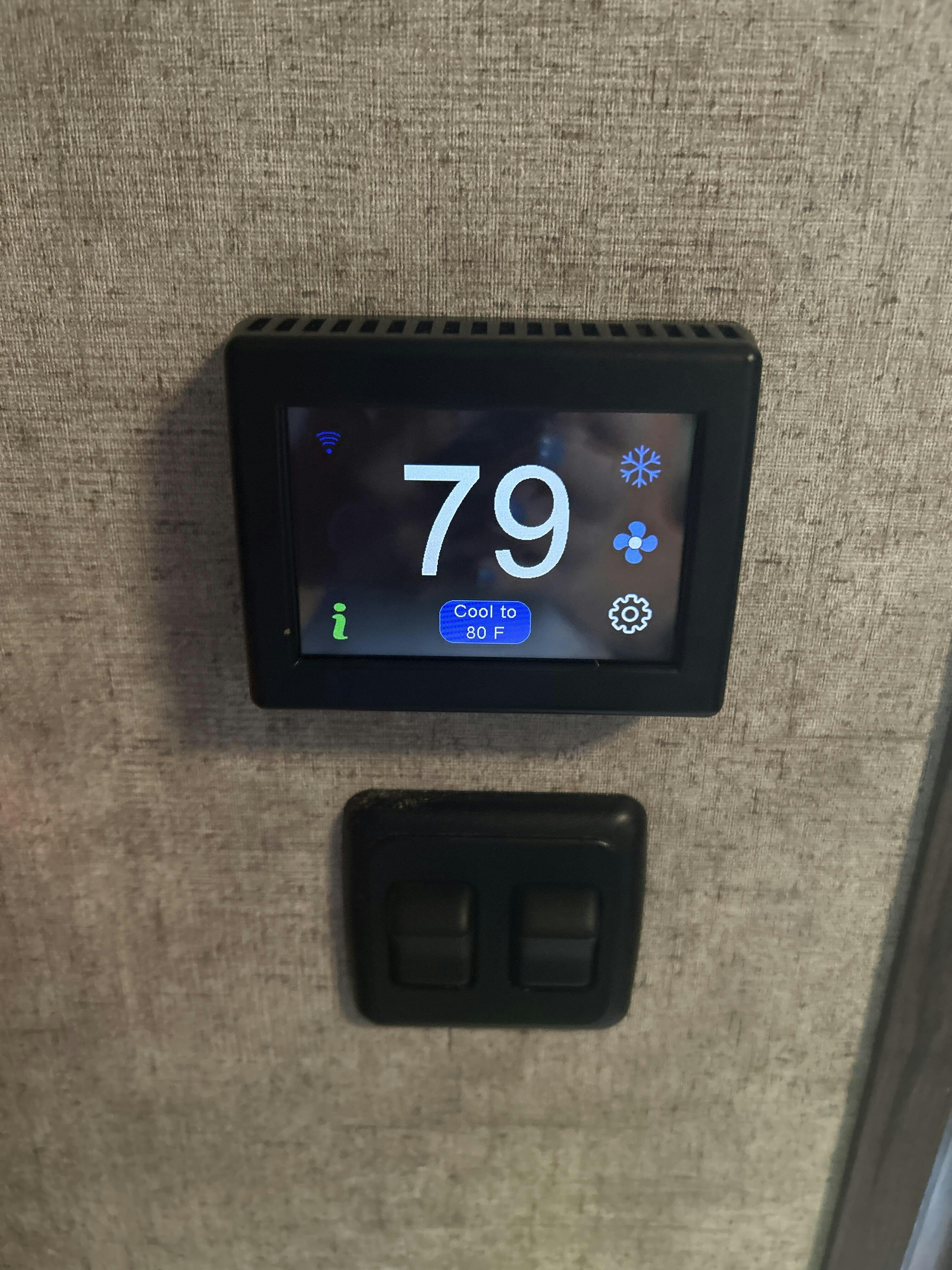 Micro-Air EasyTouch RV™ Thermostat – Hutch Mountain