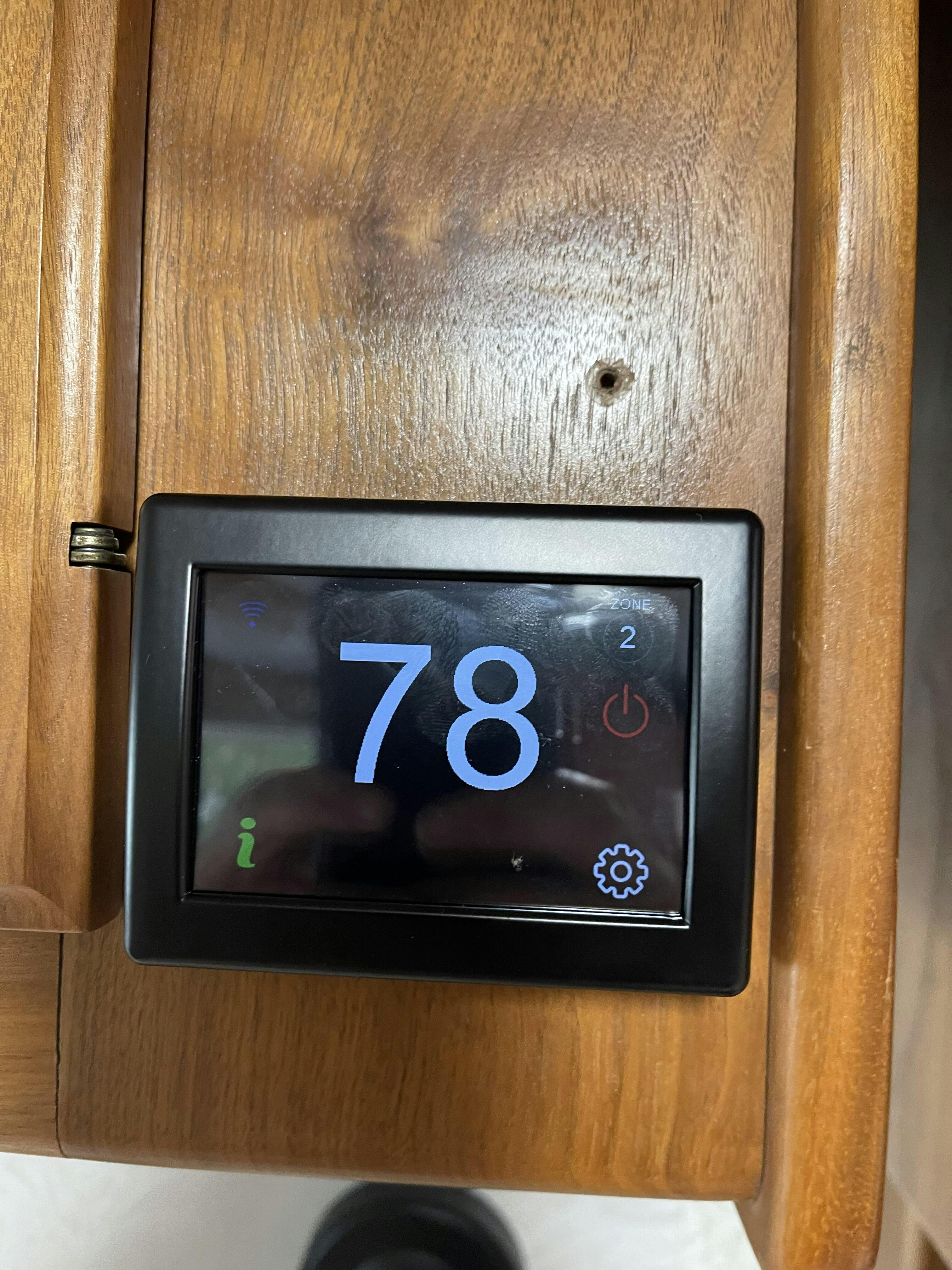 Micro-Air EasyTouch RV™ Thermostat – Hutch Mountain