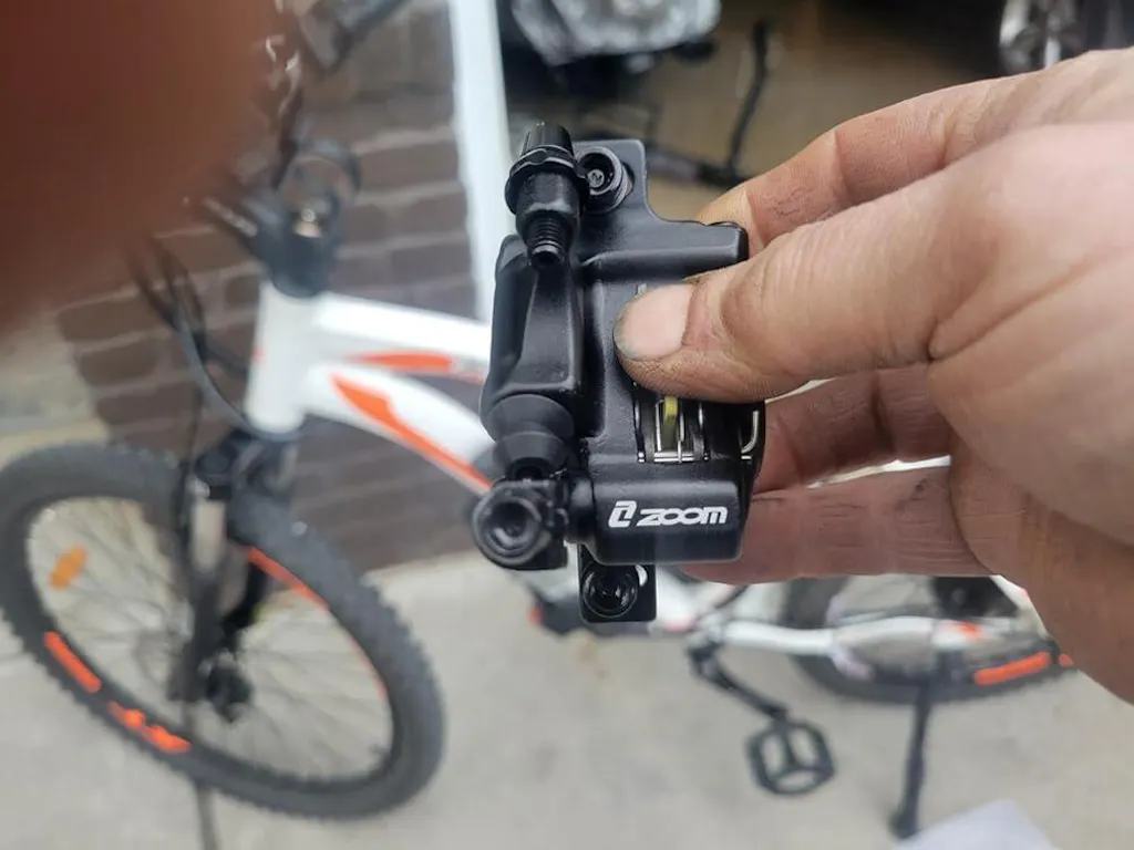 ZOOM XTECH HB-100 Brake Caliper – Hycline