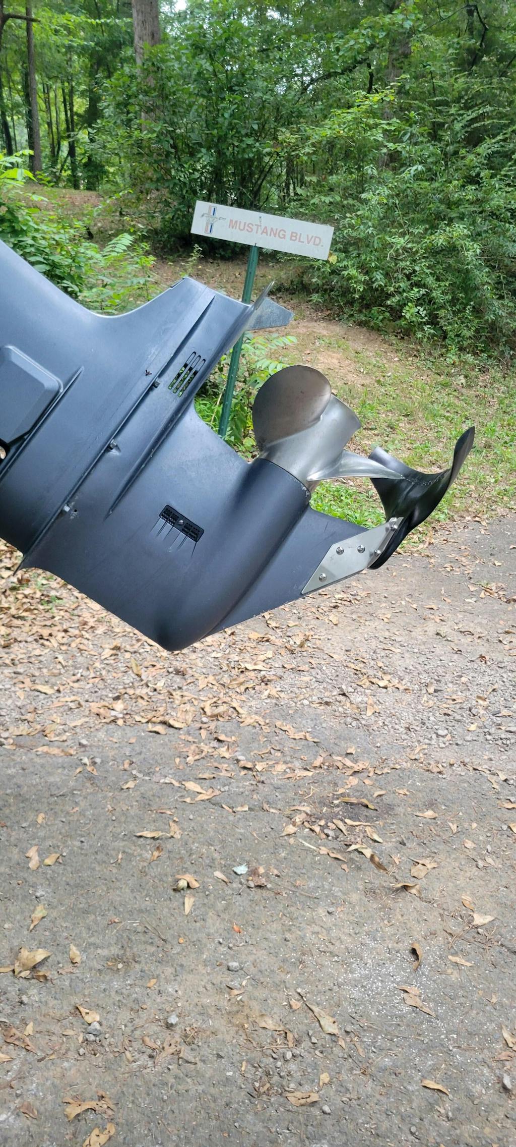 Large Size Fin: 100+ HP, Boats Greater Than 18' – Hydro-Shield