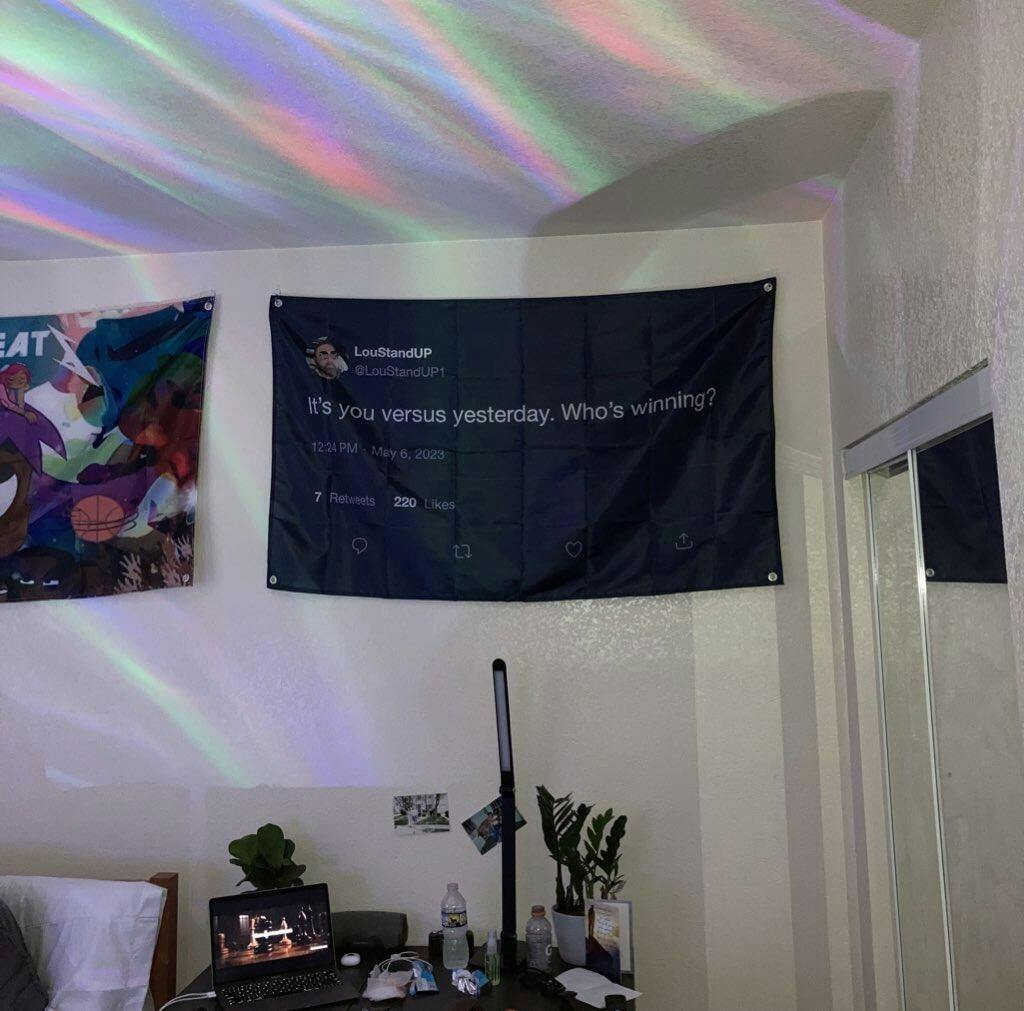 HypeFlags | Custom Tweet Flag Maker - Any Tweet Into A Flag