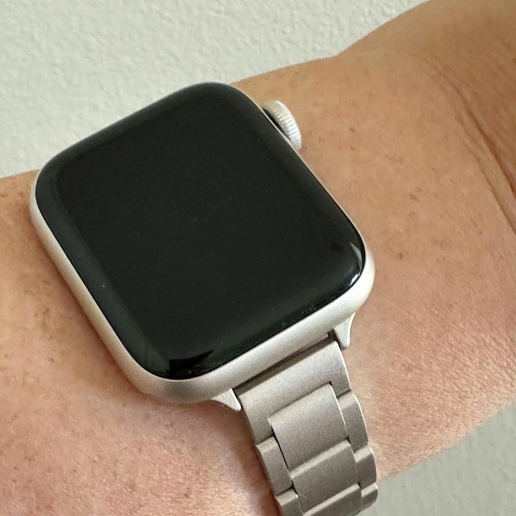 Élise | Stainless-Steel Watch Band for Apple Watch ® – i-ccessories